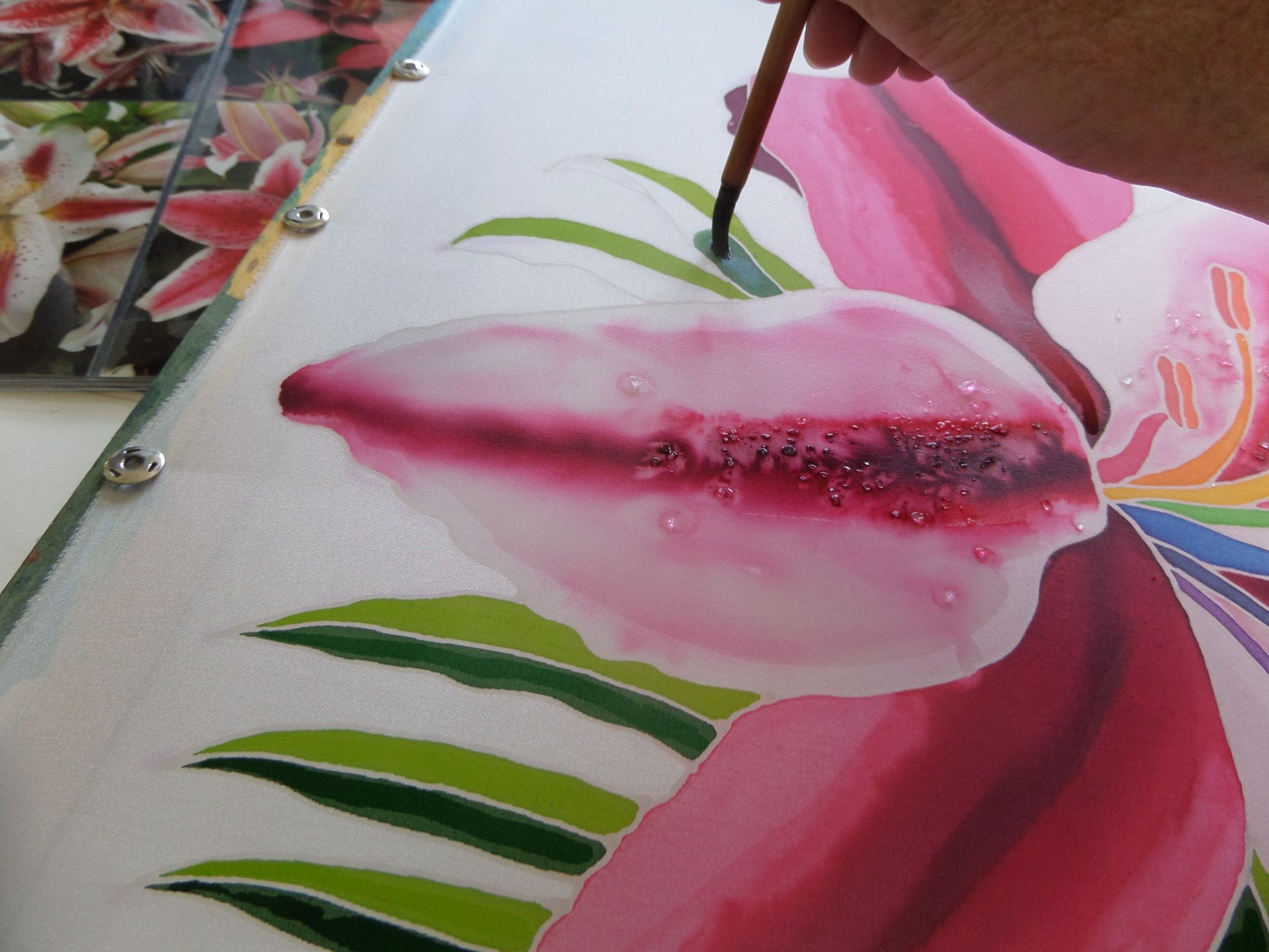 'Rainbow Lily' Silk Painting : 11 Steps (with Pictures) - Instructables