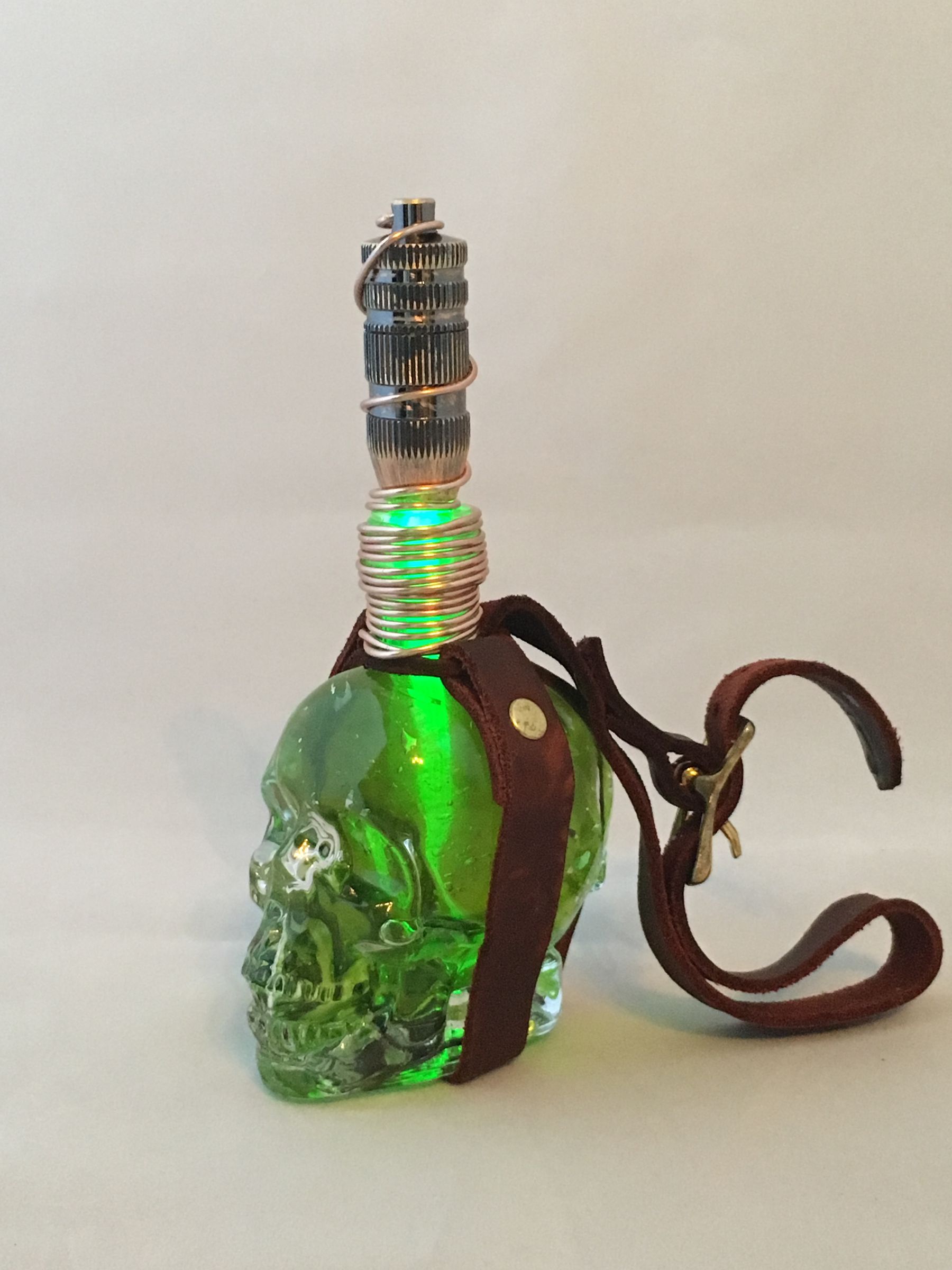 Glowing Steampunk Vial : 12 Steps (with Pictures) - Instructables
