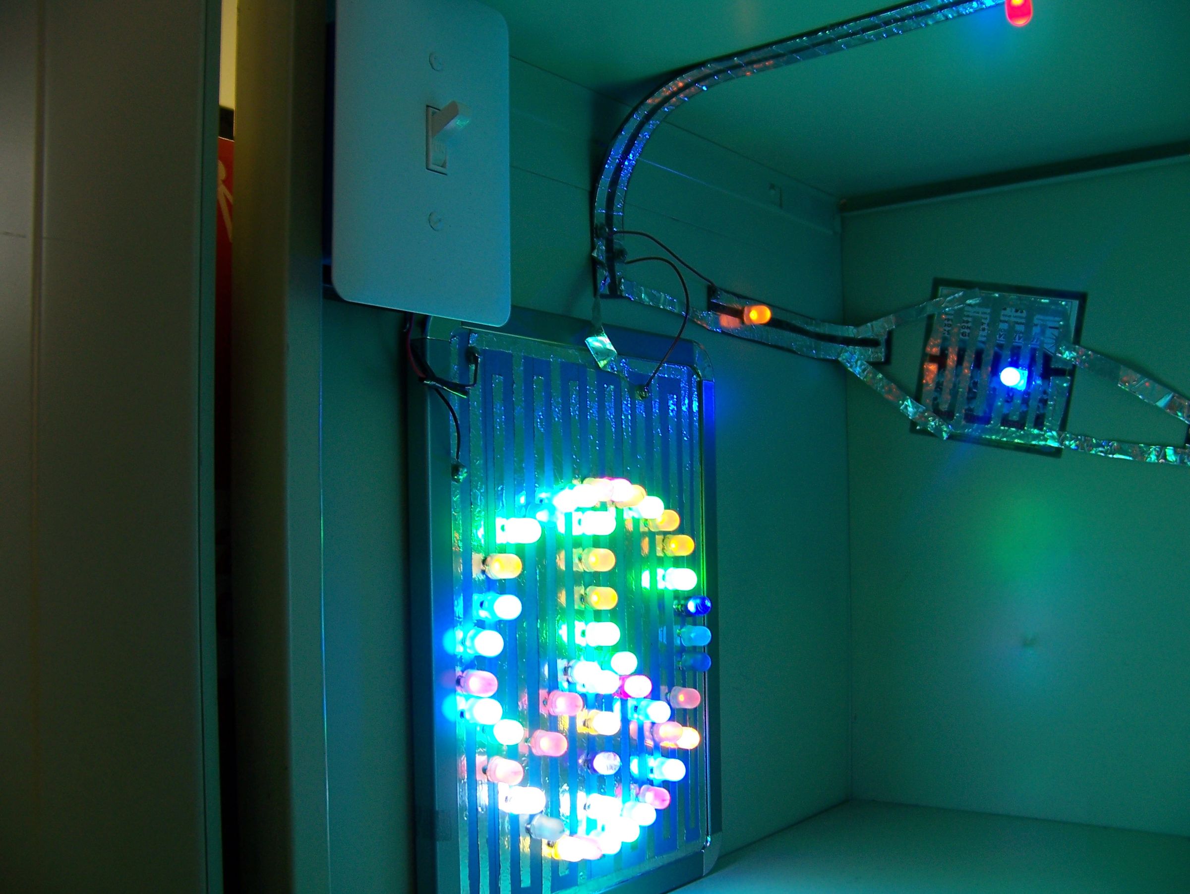 Magnetic Locker Lights! : 9 Steps (with Pictures) - Instructables