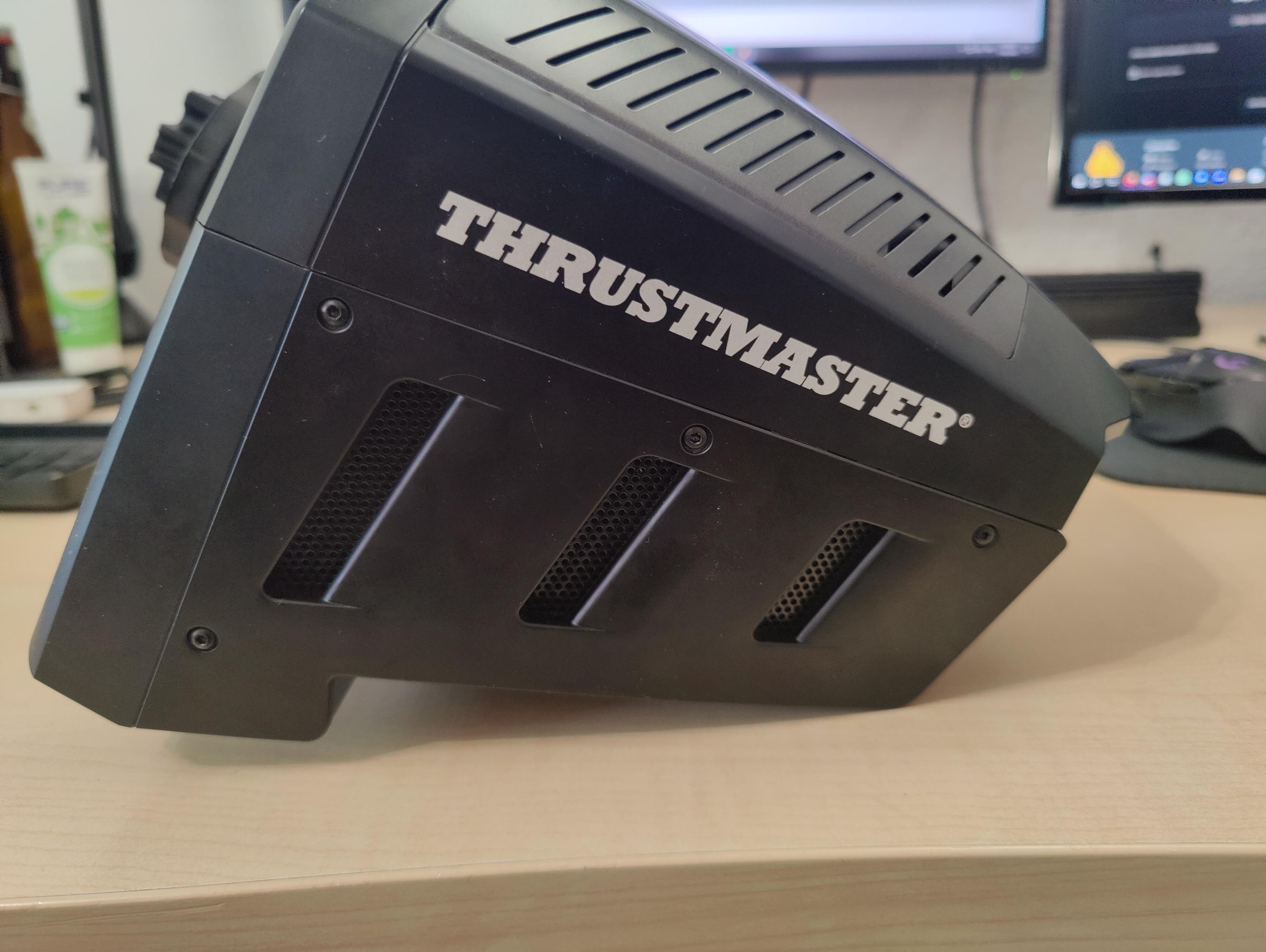 Thrustmaster TS-PC Racer (also TS-WX) Noctua Exhaust Fan Mod : 8 Steps (with Pictures ...