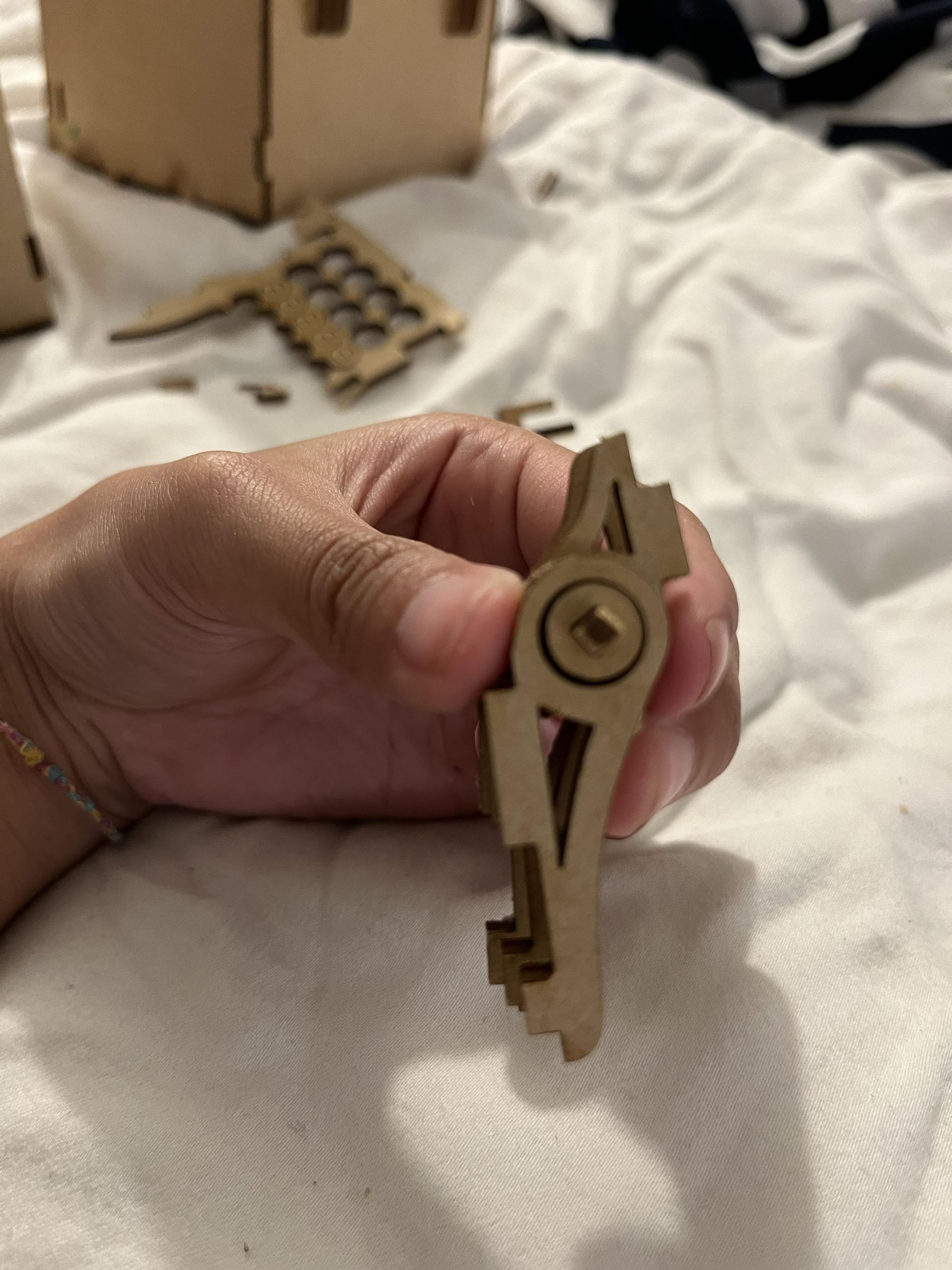 Box With Locking Mechanism : 5 Steps - Instructables