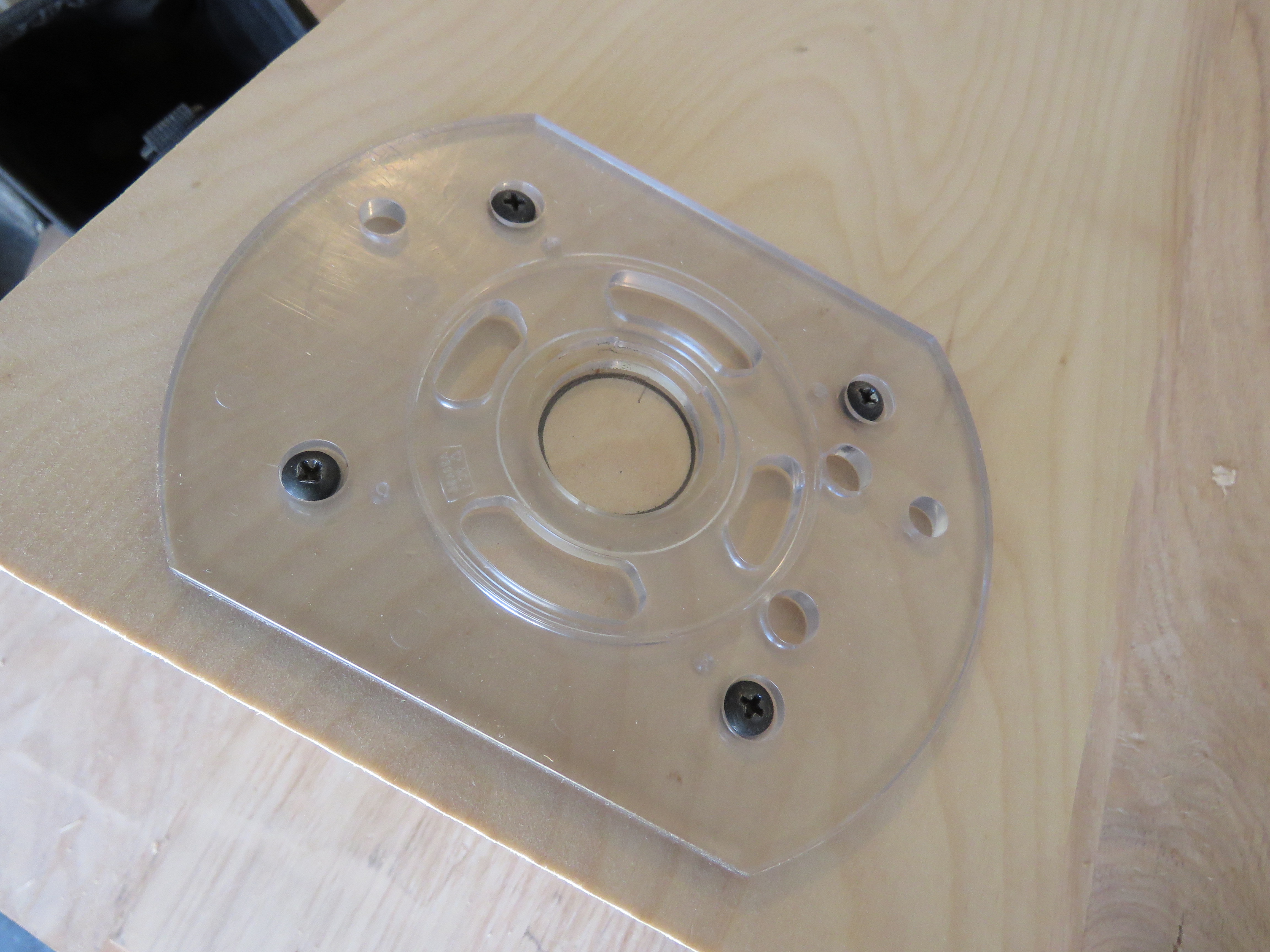 Circle Cutting Jig : 5 Steps - Instructables
