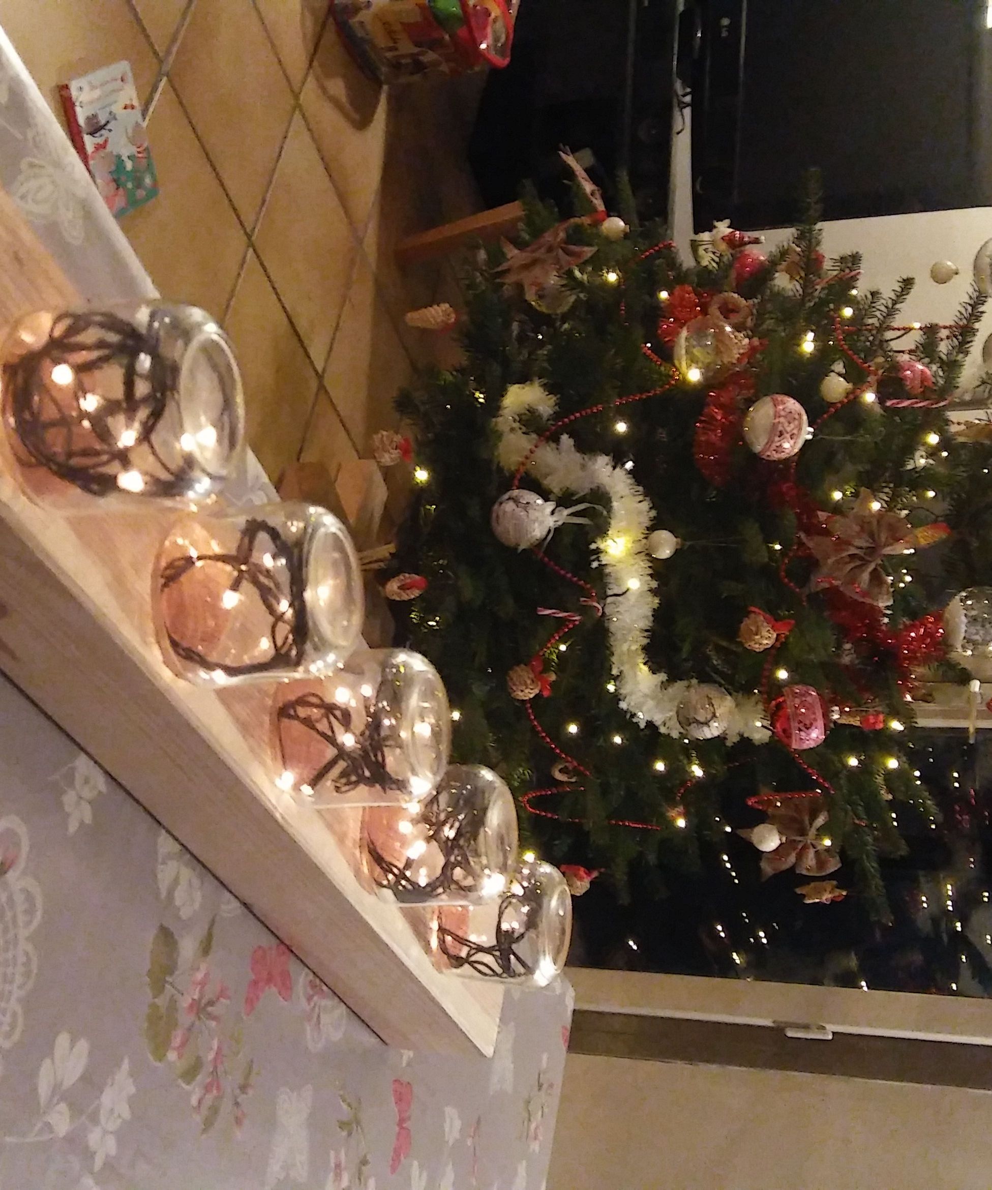 Christmas Light Table Decoration : 4 Steps (with Pictures) - Instructables