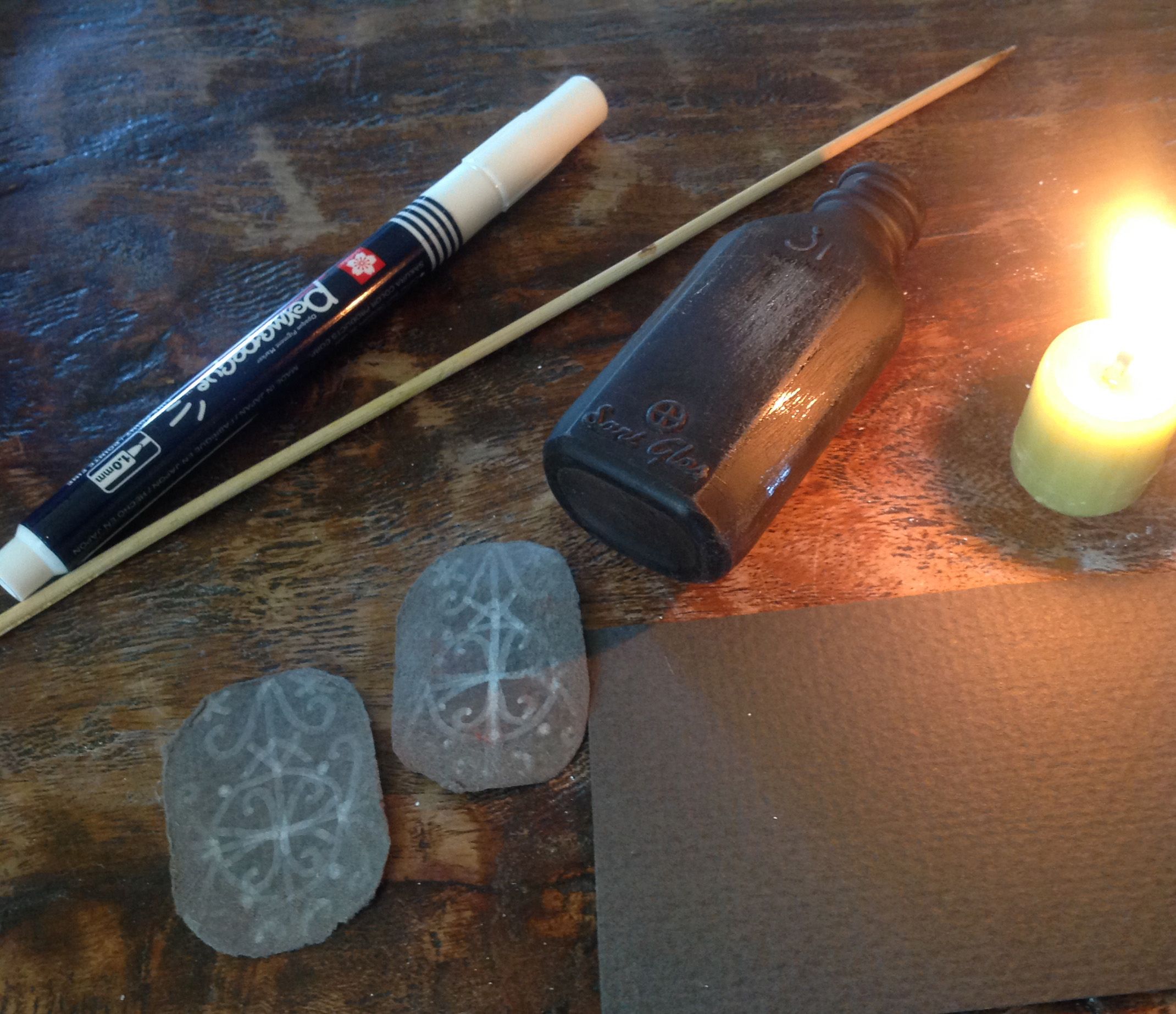 Spooky "Voodoo" Apothecary Powder & Potion Spell Bottles for Halloween ...