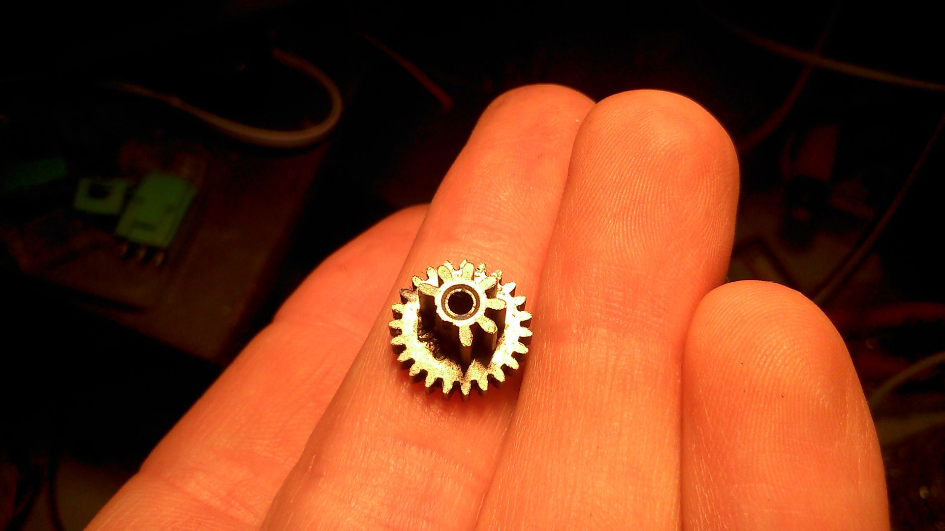 Broken Gear Repair : 8 Steps (with Pictures) - Instructables