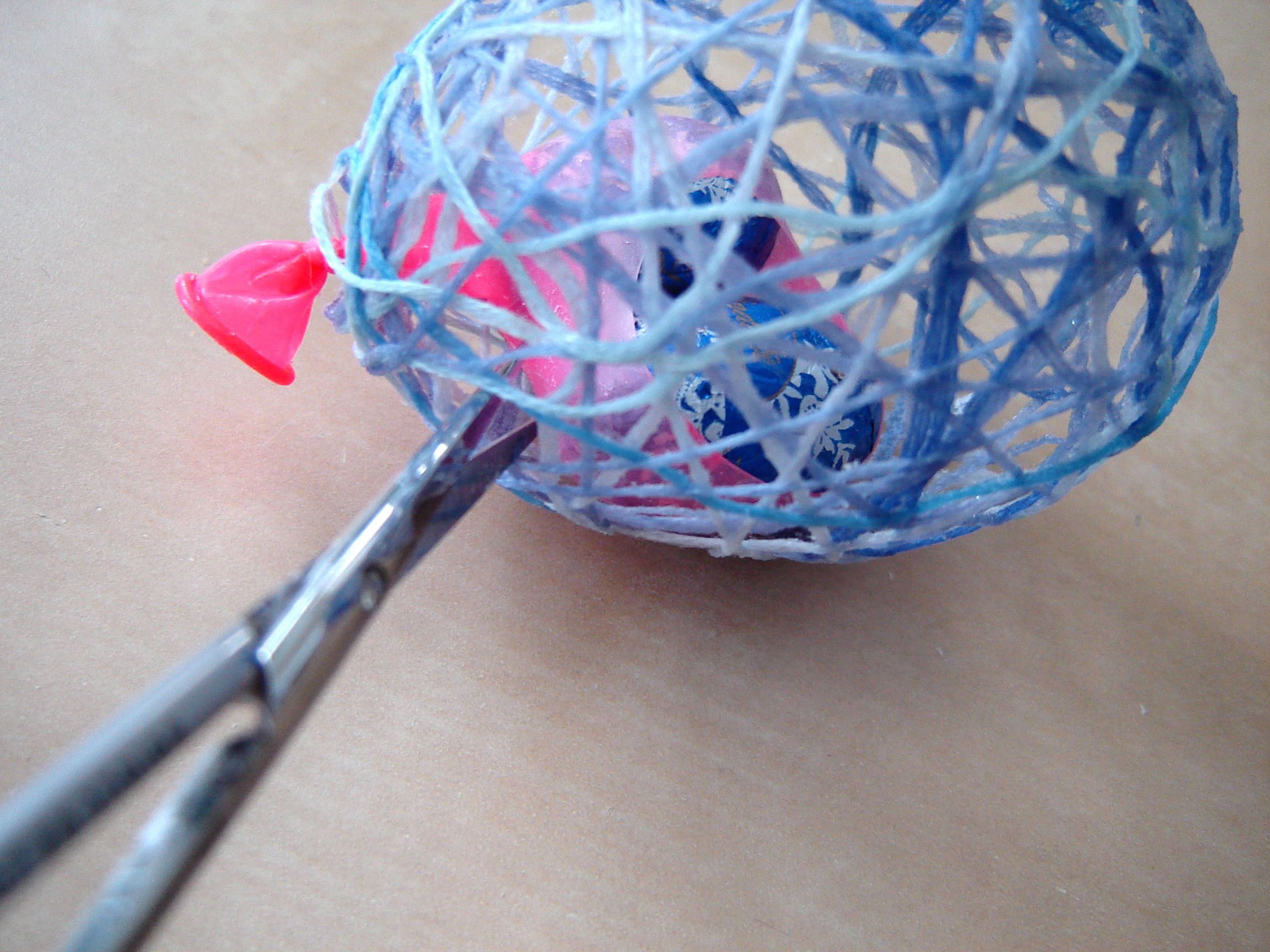 String Easter Eggs : 8 Steps (with Pictures) - Instructables
