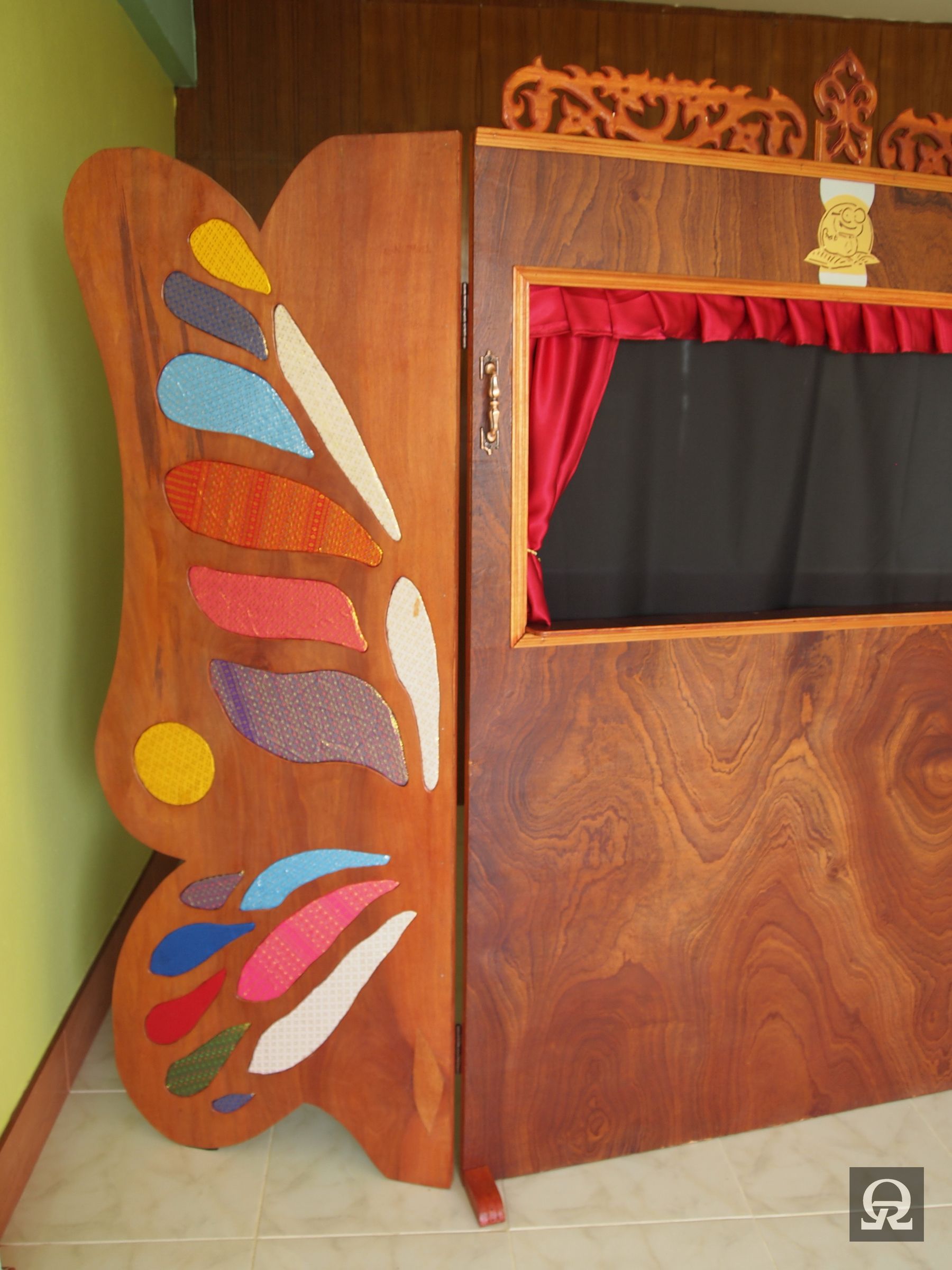 Puppet Theatre : 13 Steps - Instructables