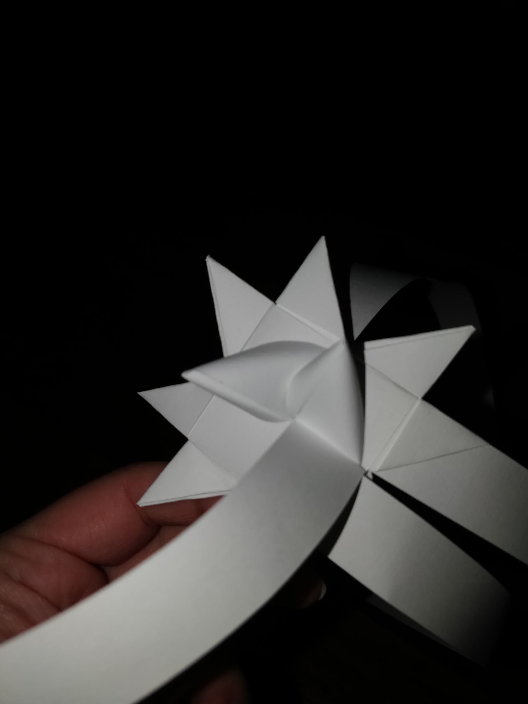 European Paper Stars : 8 Steps (with Pictures) - Instructables