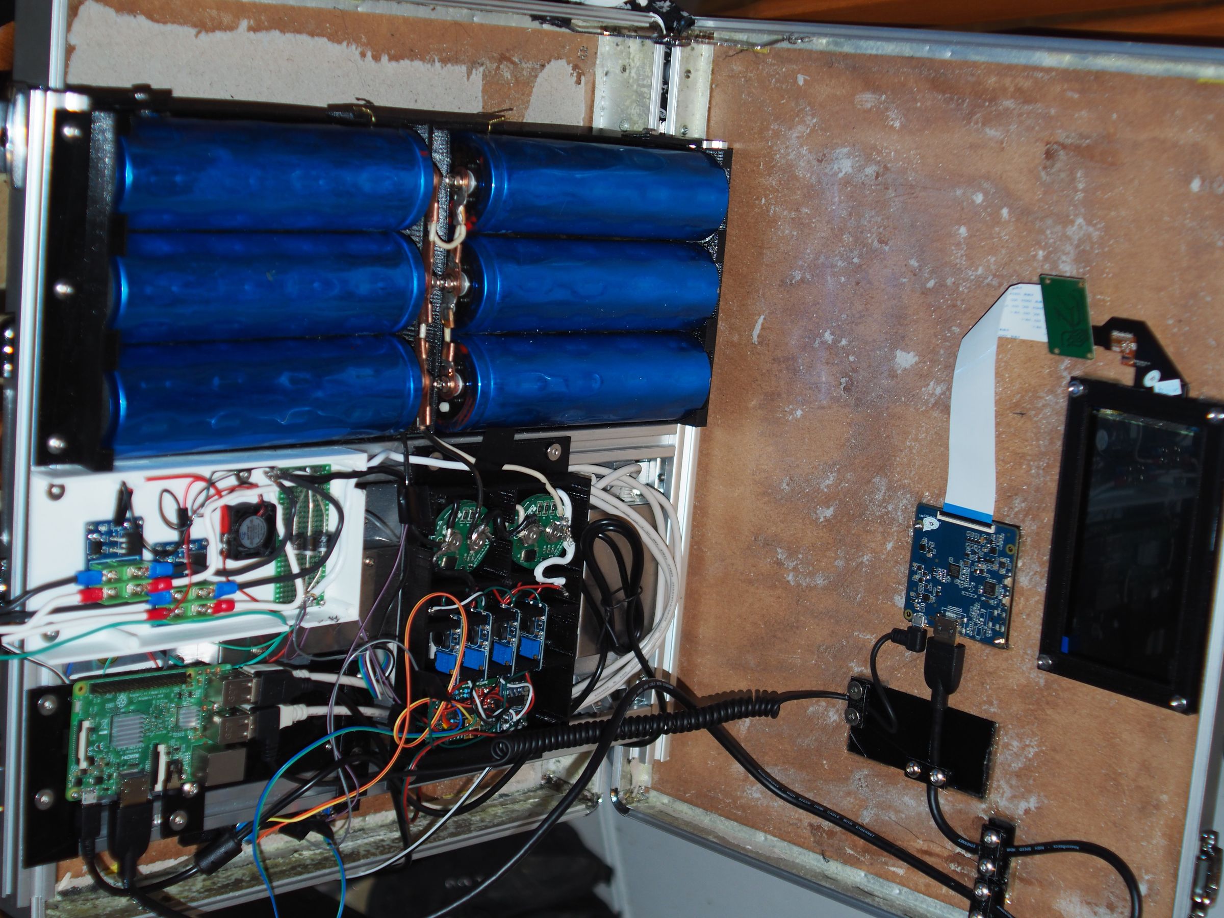 Super Capacitor Powered Raspberry Pi Laptop : 5 Steps - Instructables