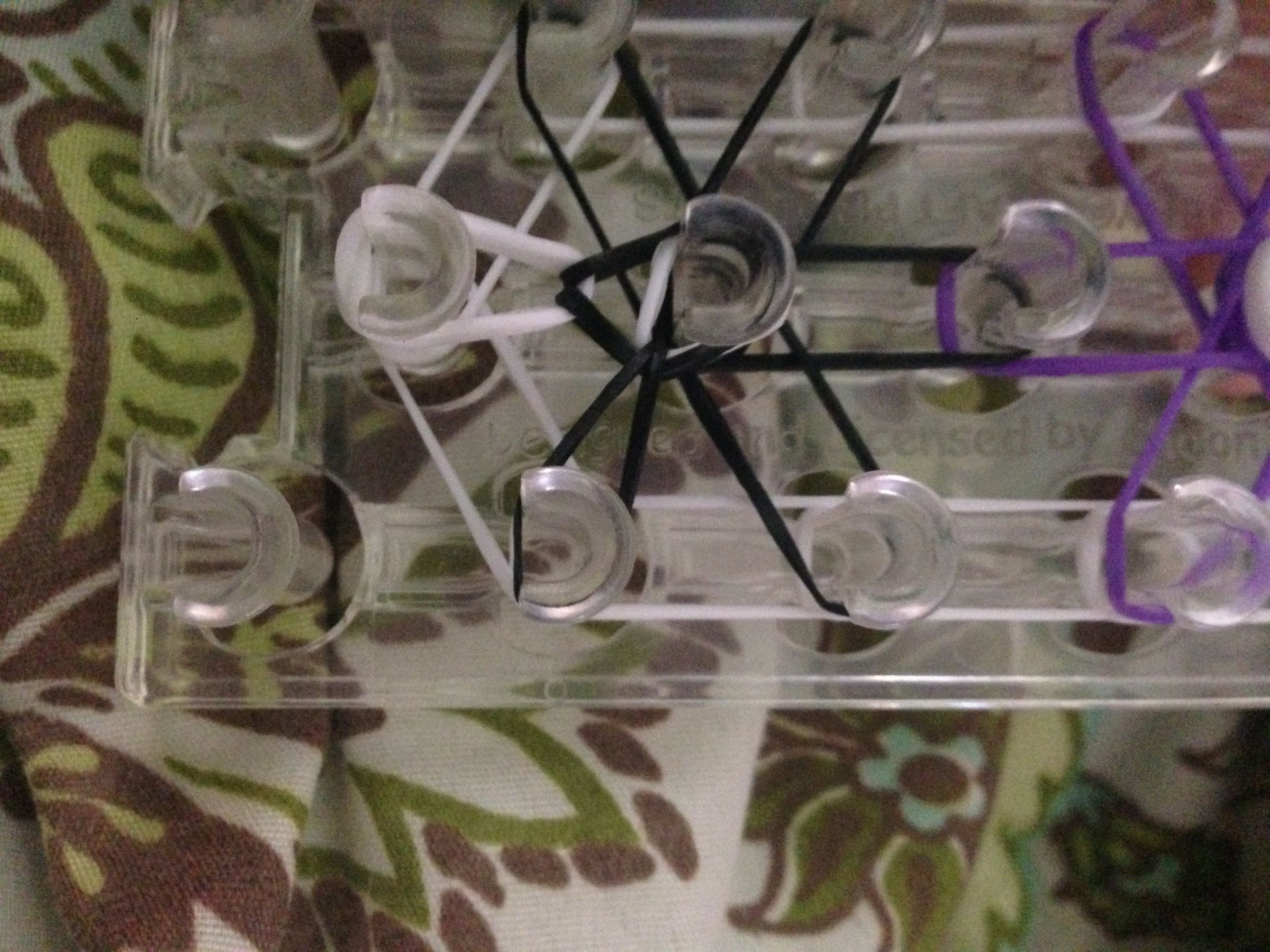 Starburst Rainbow Loom Bracelet : 13 Steps (with Pictures) - Instructables