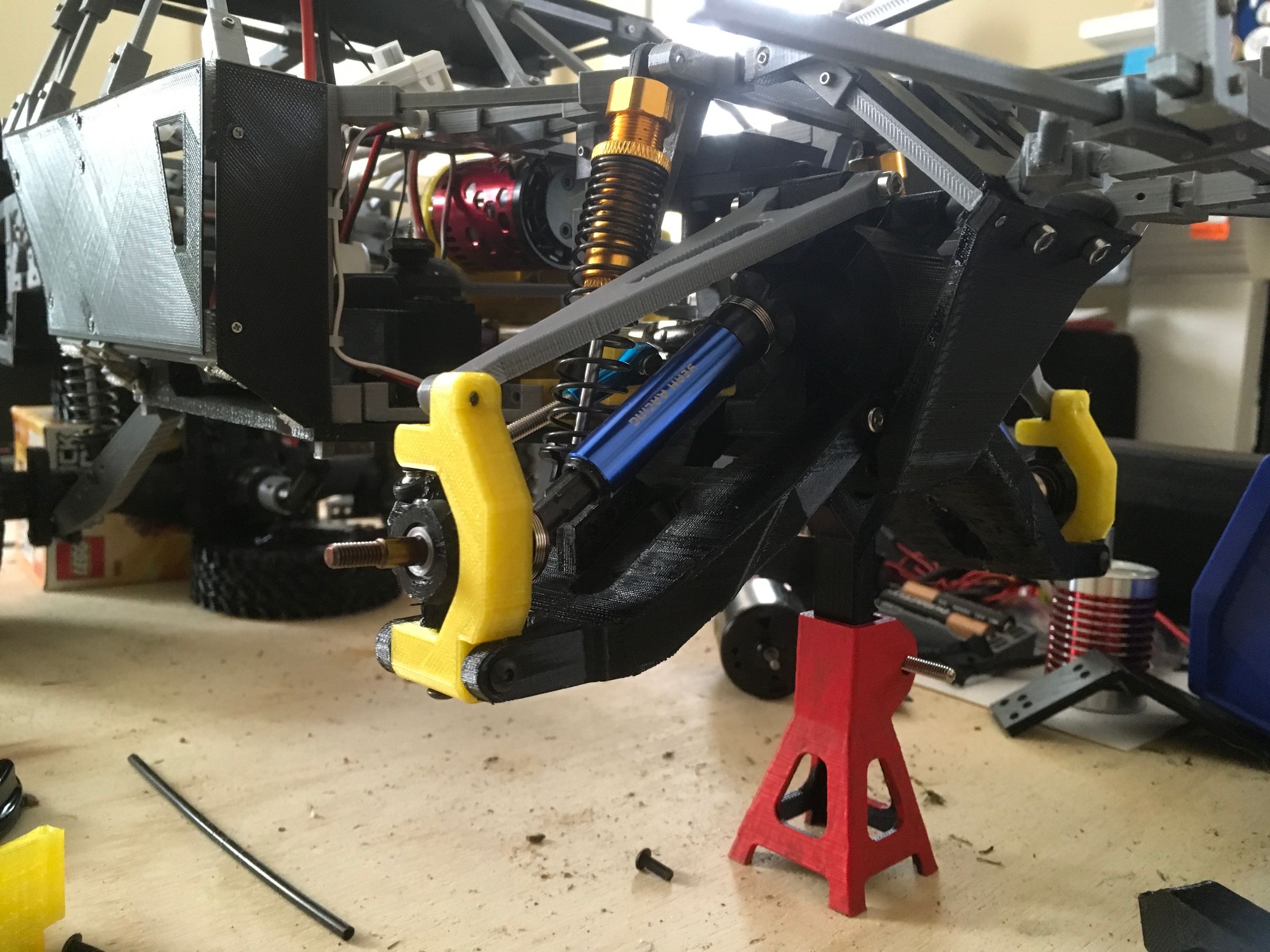 3D Printed 1/10 Remote Controlled Trophy Truck | Scale RC Suspension ...