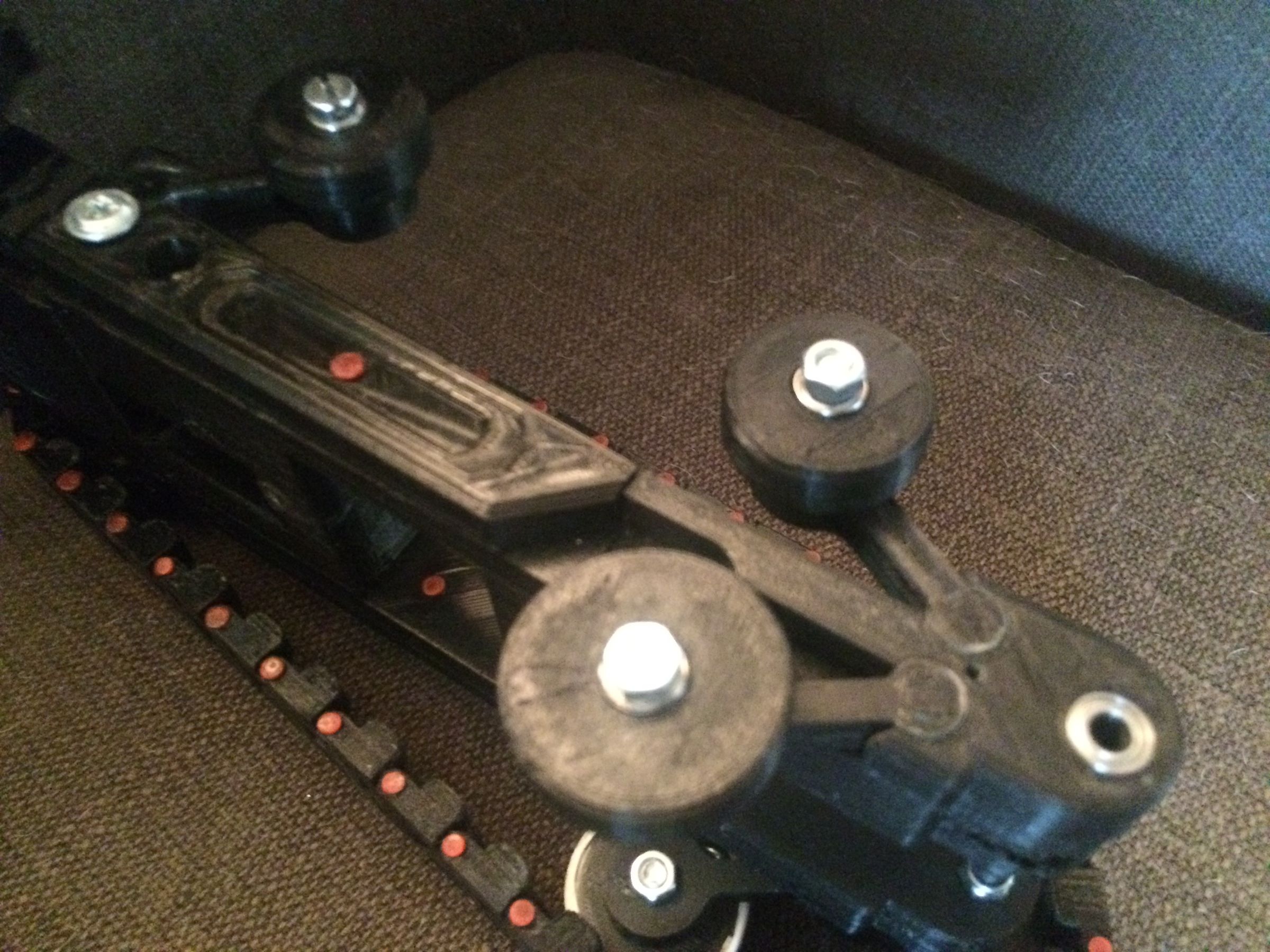3D Printed Servo Driven Tracked Rover W/suspensions (self Tightning ...