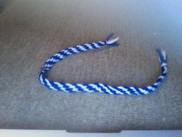 EASY - Six (or More) String Plat : 6 Steps - Instructables