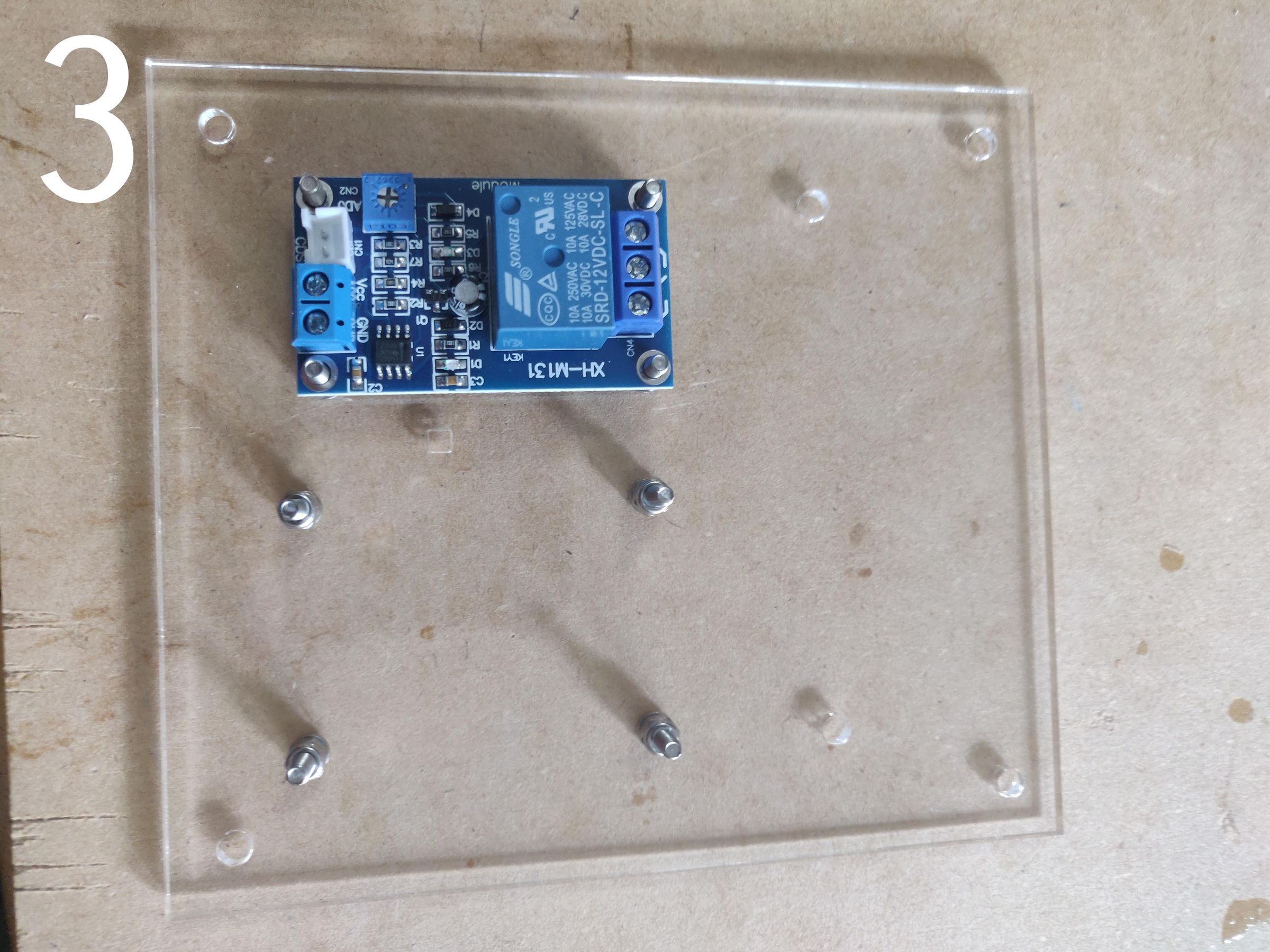 UV Light Trap for Insect Collecting : 8 Steps (with Pictures ...