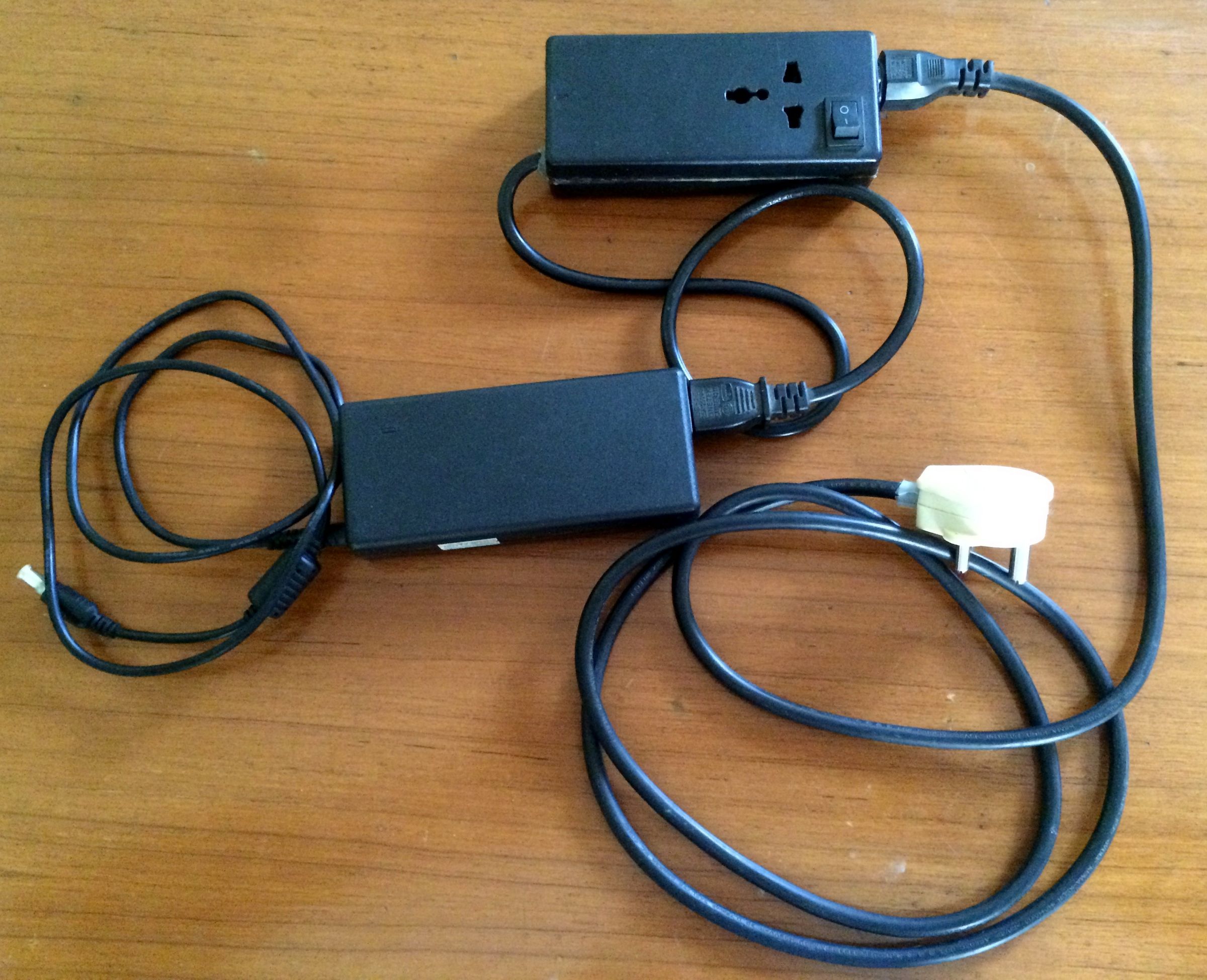 In-line Laptop Surge Protector With an Outlet : 6 Steps (with Pictures ...