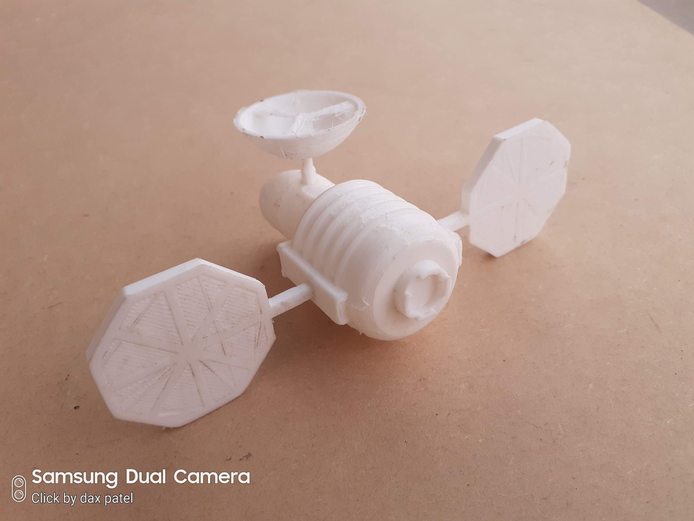 GALACTIC EXPLORER - Design & Make Your Own Spaceship Prototype : 24 ...