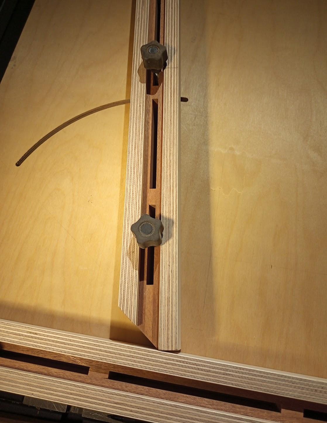 Clamping & Layout Worktop : 8 Steps (with Pictures) - Instructables