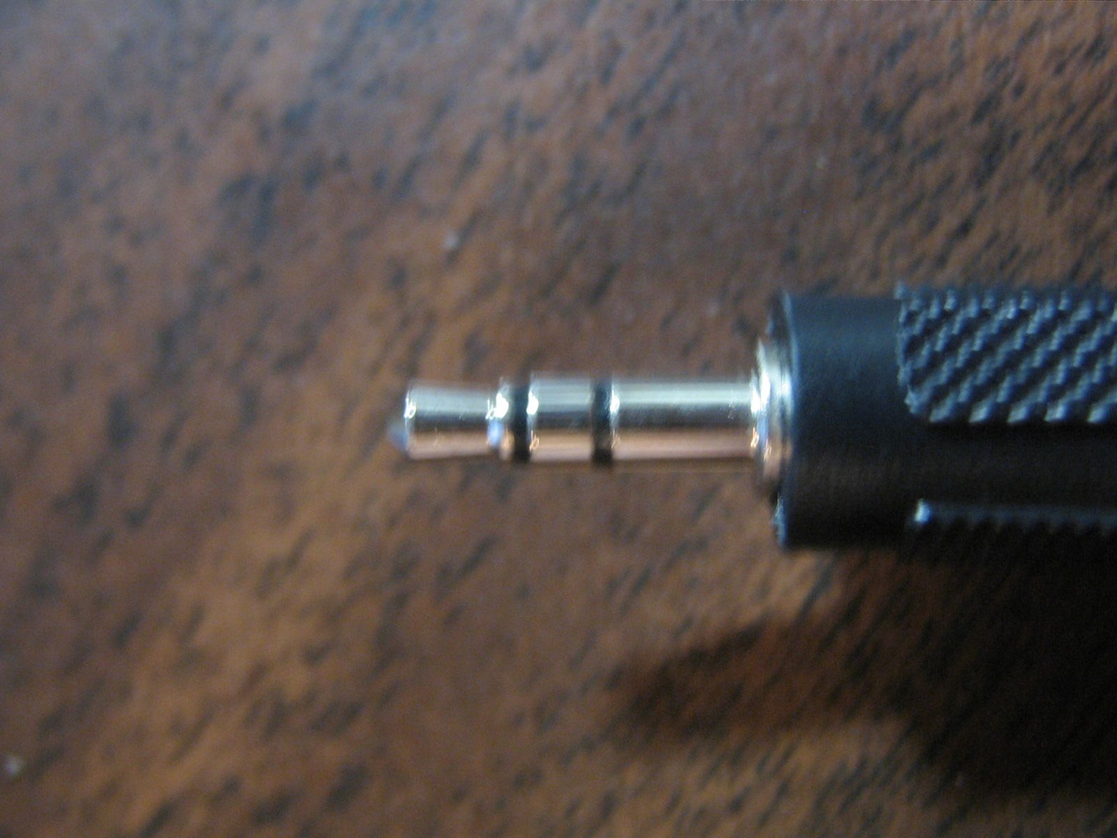 Blinking LEDs to Music : 6 Steps - Instructables