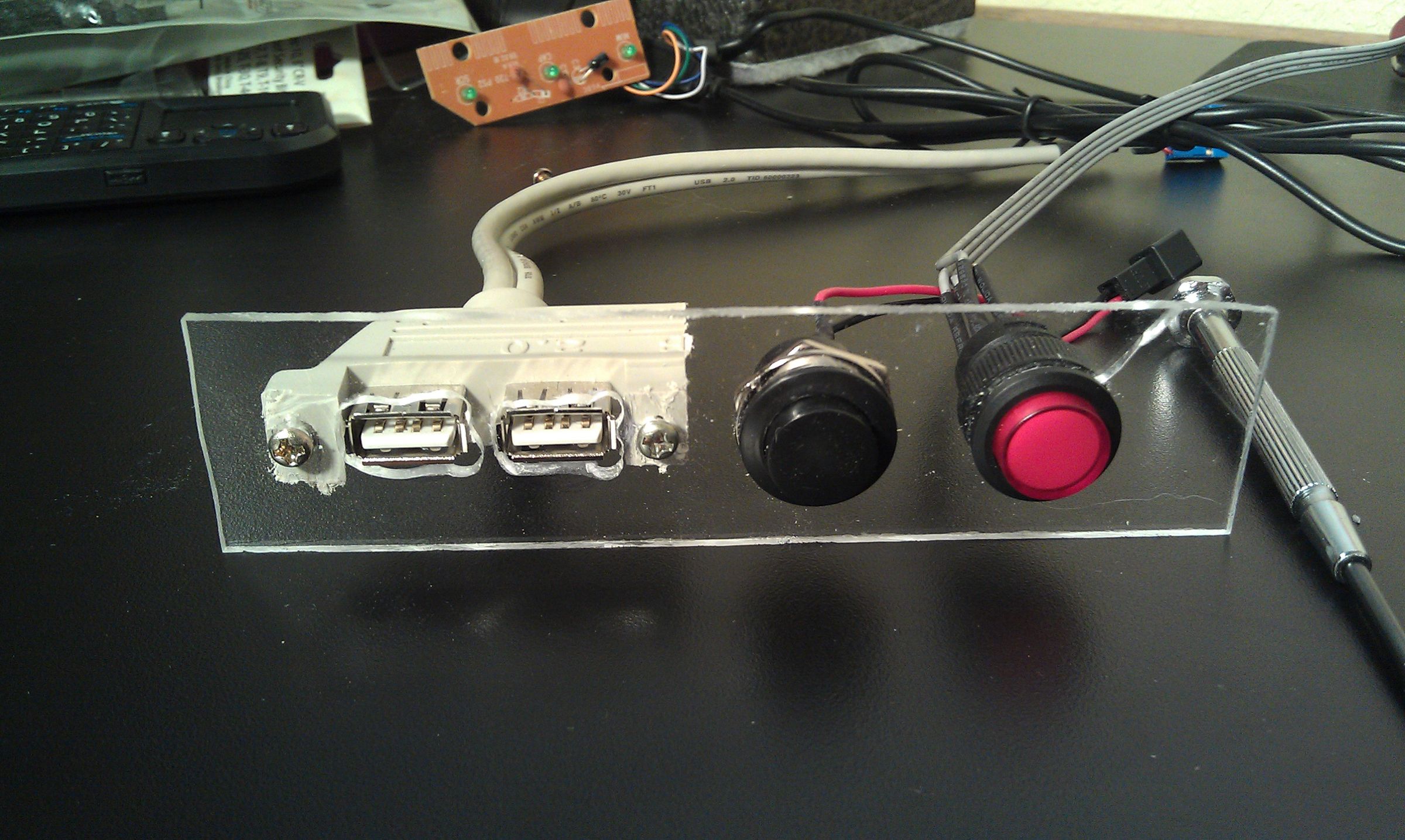 Retro All-In-One Gaming Console : 12 Steps (with Pictures) - Instructables