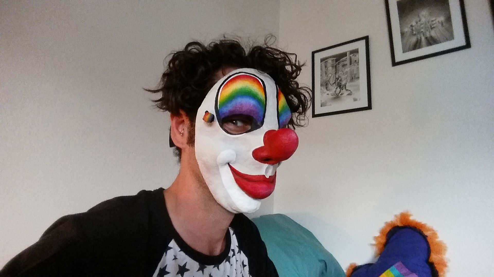 Top Secret Clown Mask : 7 Steps (with Pictures) - Instructables