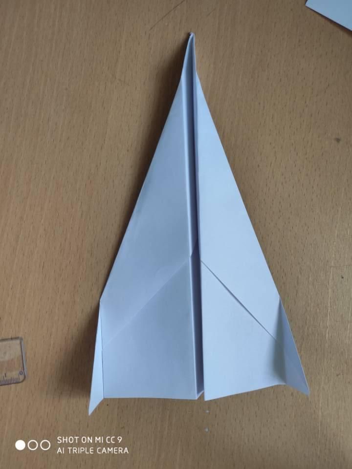Paper Plane : 7 Steps - Instructables