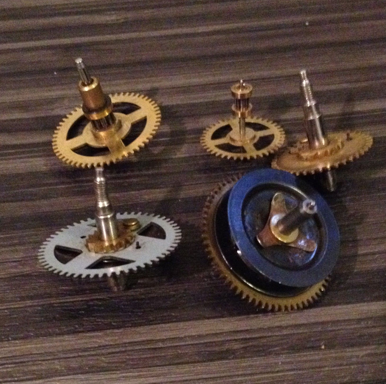 Clockwork Tops - Instructables