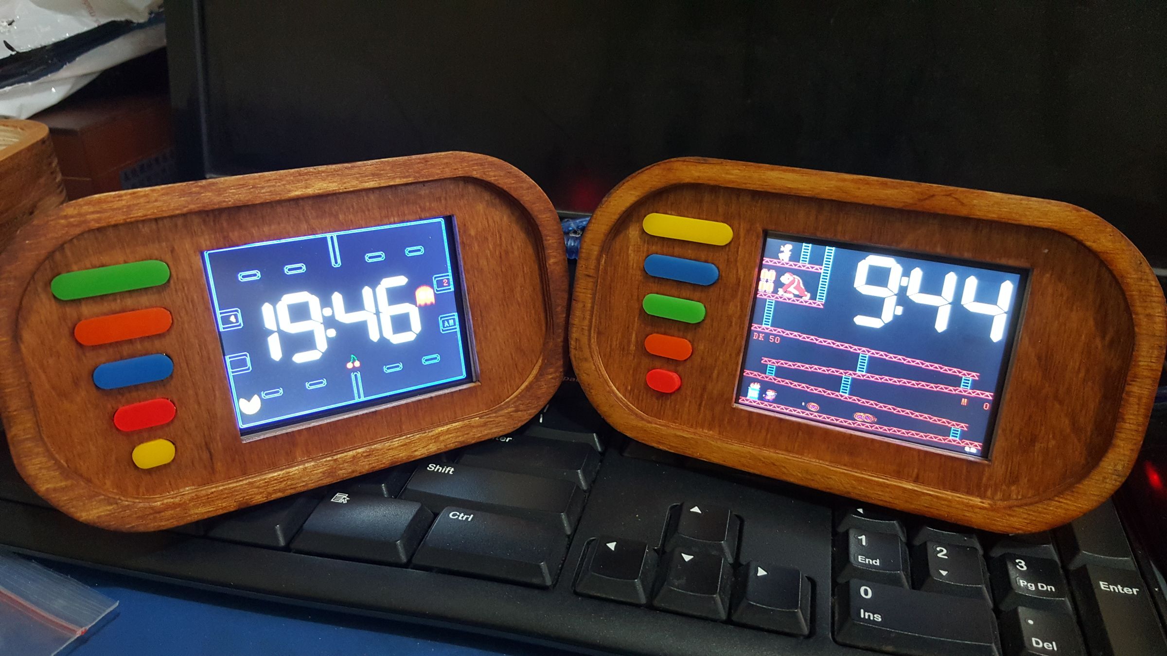 Retro Pac-Man Clock : 6 Steps (with Pictures) - Instructables