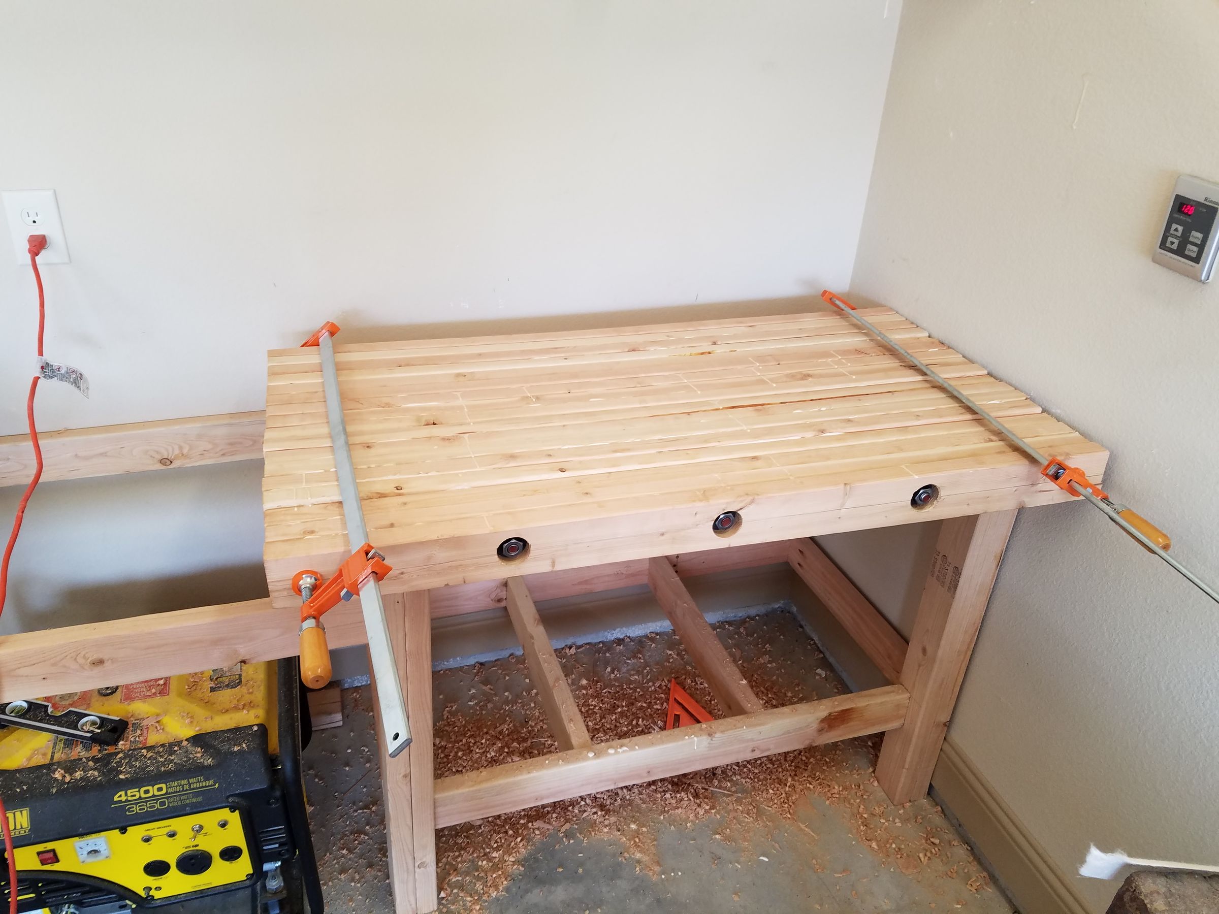 How to Create a Laminated Workbench Top : 6 Steps (with Pictures ...