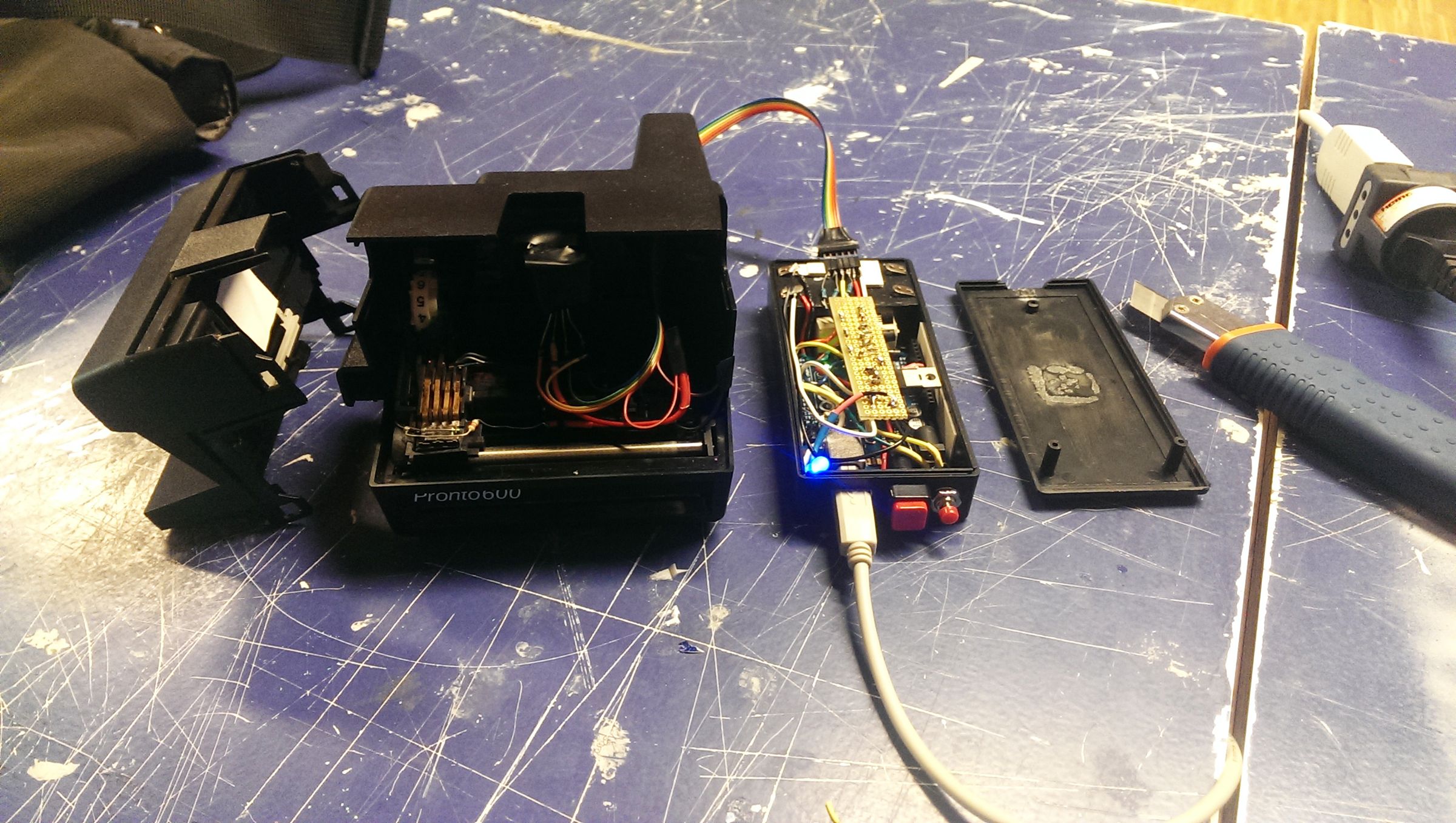 Business Card With Polaroid + Arduino : 7 Steps - Instructables