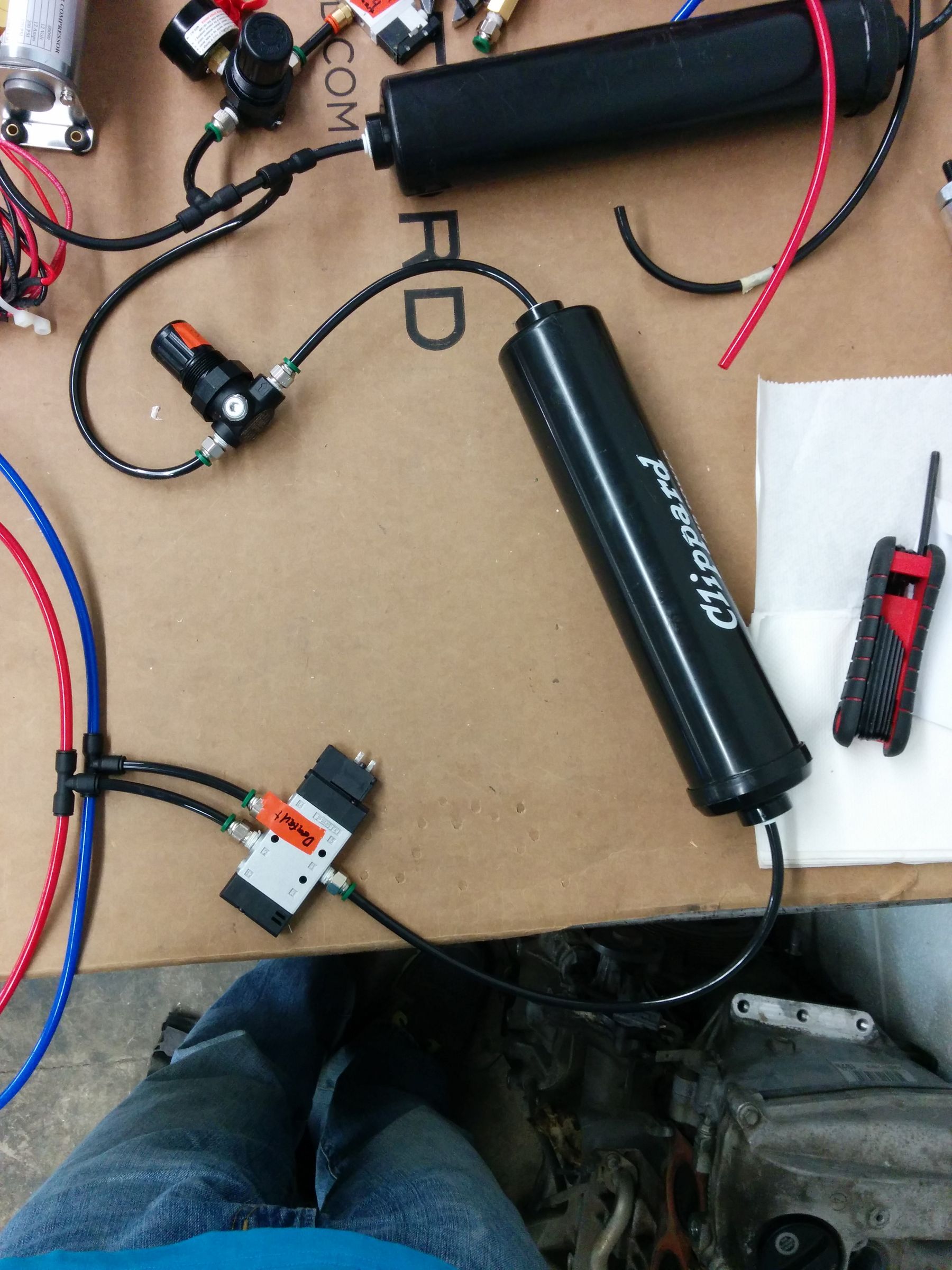 How to Create a Pneumatic System for (F.I.R.S.T) Robots : 7 Steps ...