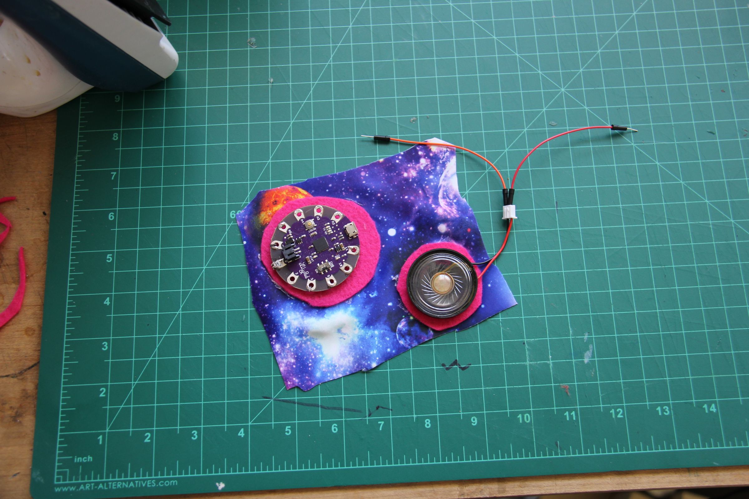 Three Soft Wearable Circuit Techniques : 3 Steps (with Pictures ...