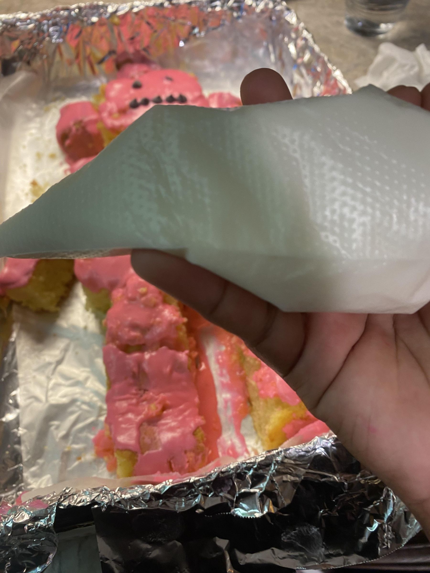 How to Make a Vanilla Robot Cake : 10 Steps - Instructables