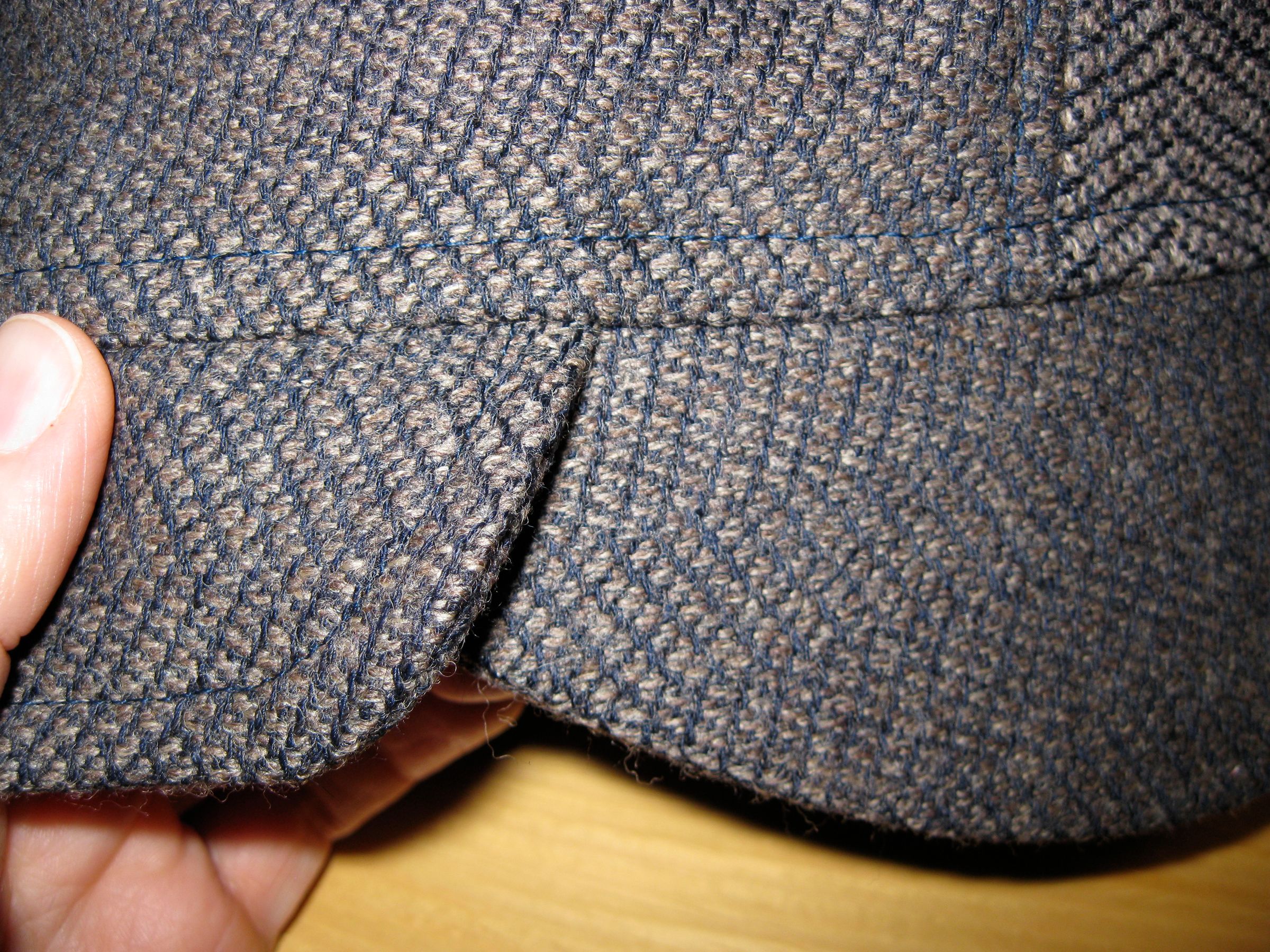 Checkpoint Charlie Hat : 7 Steps (with Pictures) - Instructables