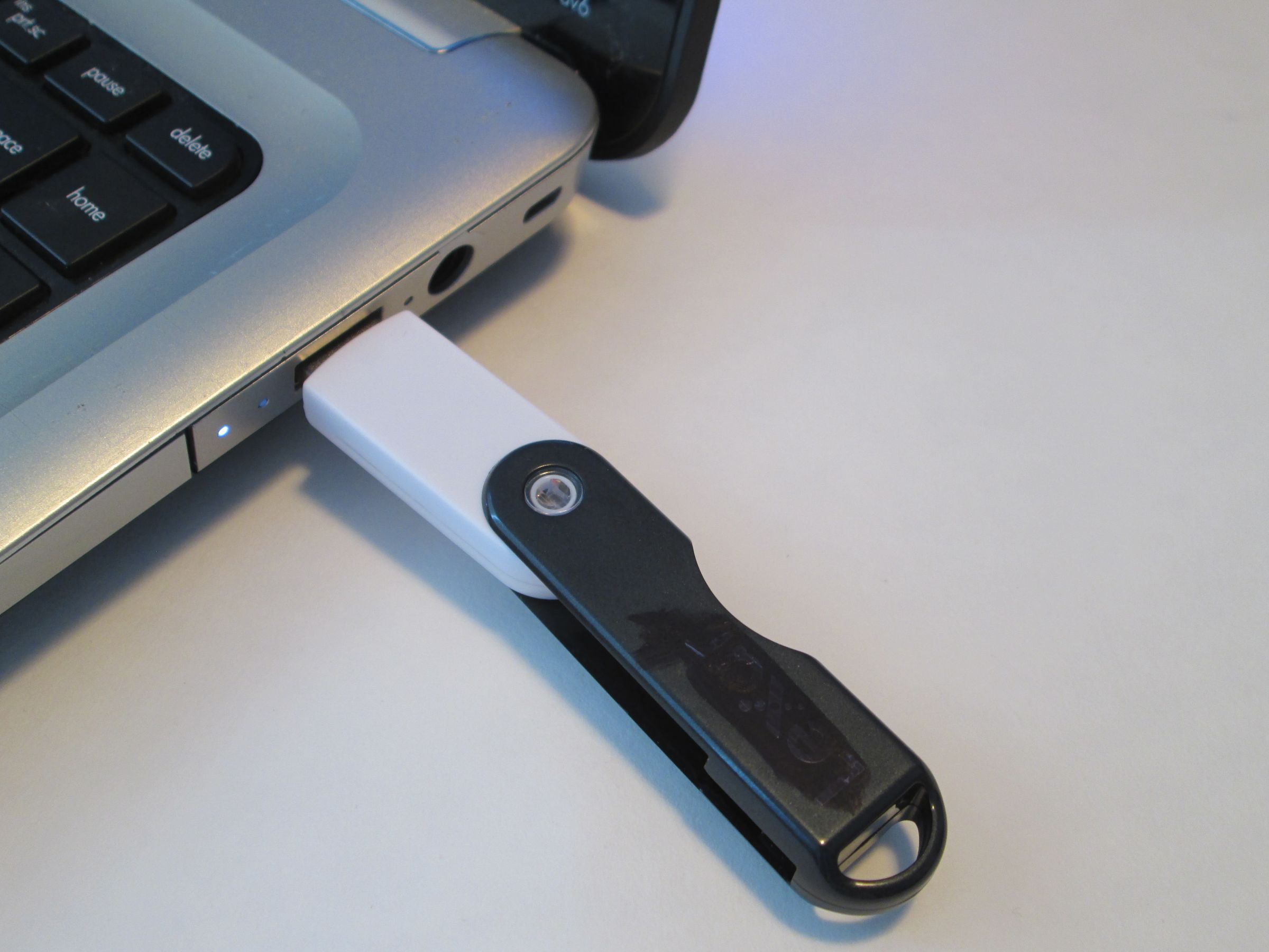 Make a Live USB to Boot From a USB Drive : 12 Steps (with Pictures ...
