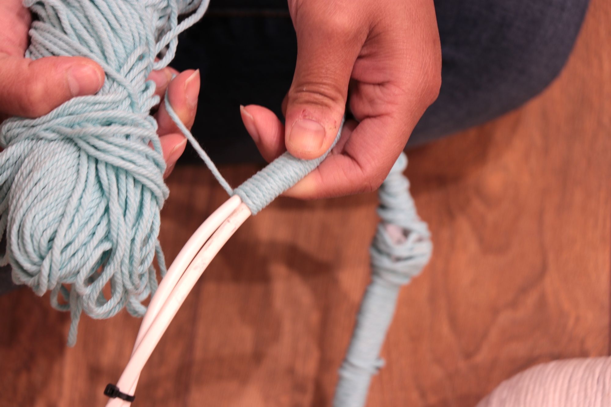 DIY Yarnshade! Get Yarnified With This Project :-) : 6 Steps (with ...