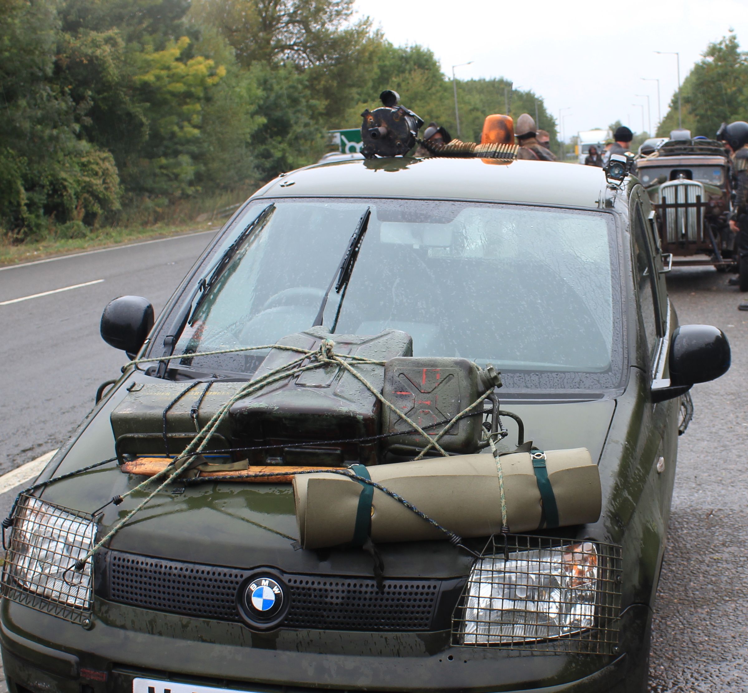 Camping Car ( Apocalypse Car ) : 17 Steps (with Pictures) - Instructables