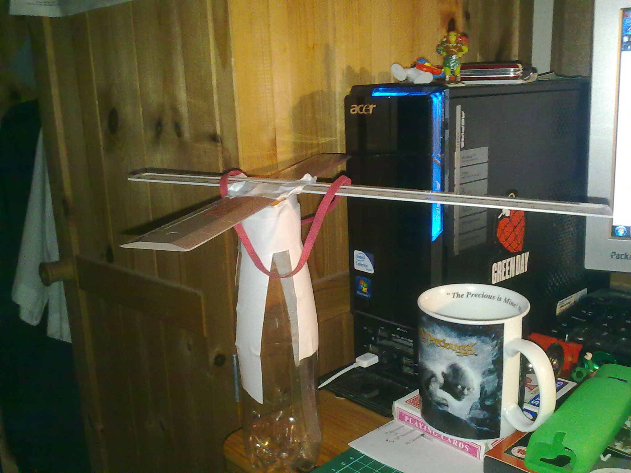 Office Supplies Pen Crossbow : 4 Steps - Instructables