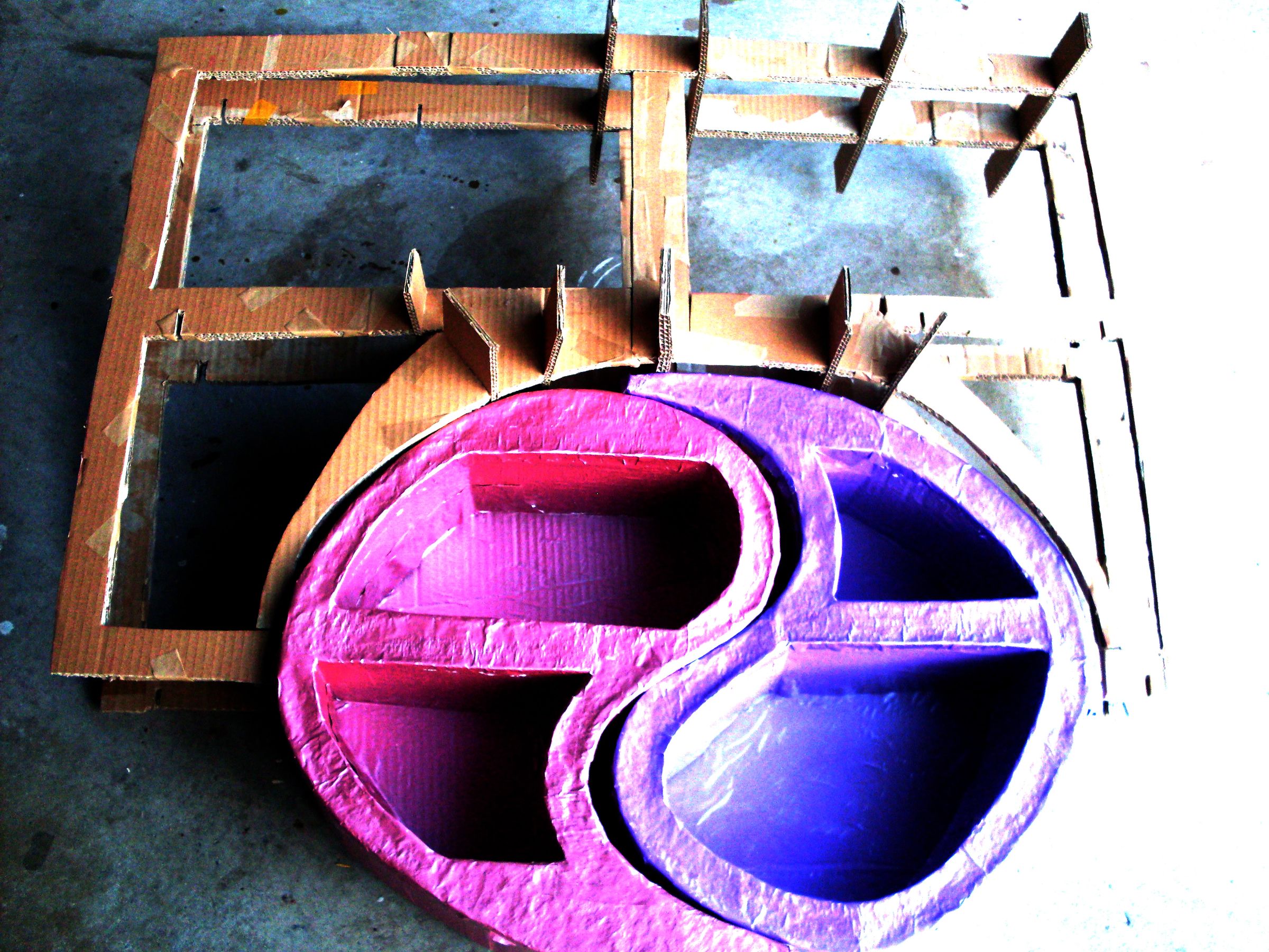 Circular Cardboard Bookshelf : 6 Steps (with Pictures) - Instructables