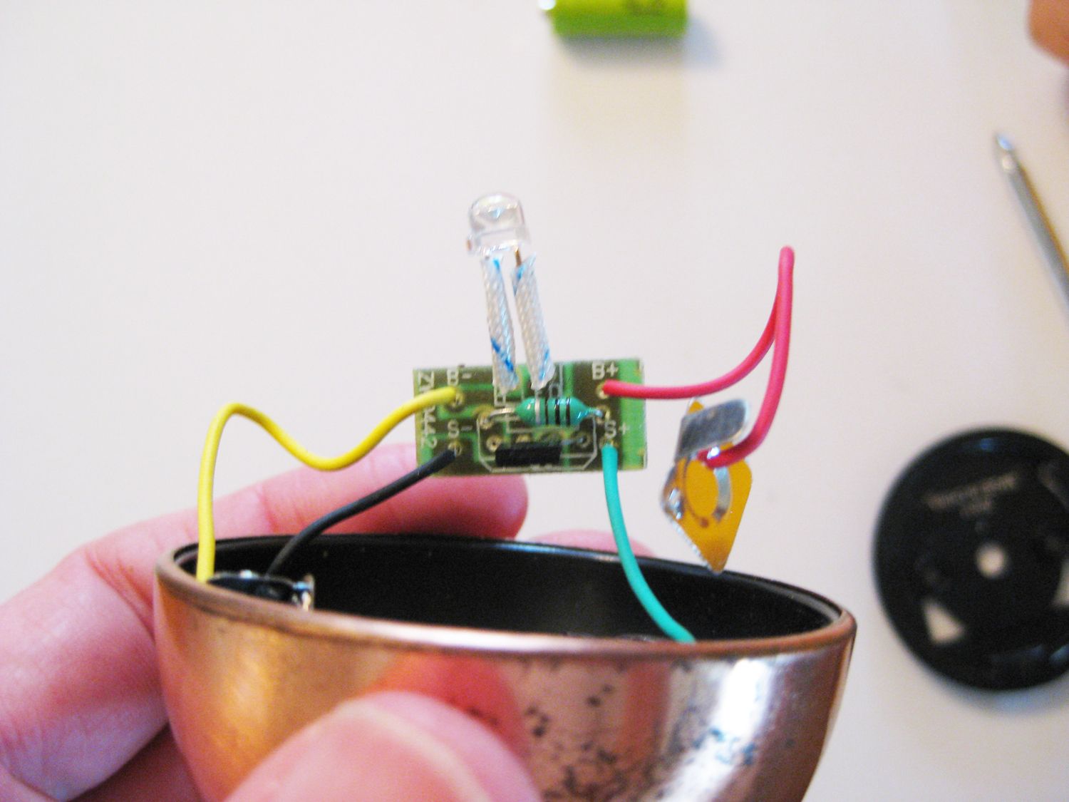 Solar WobbleBot : 6 Steps (with Pictures) - Instructables