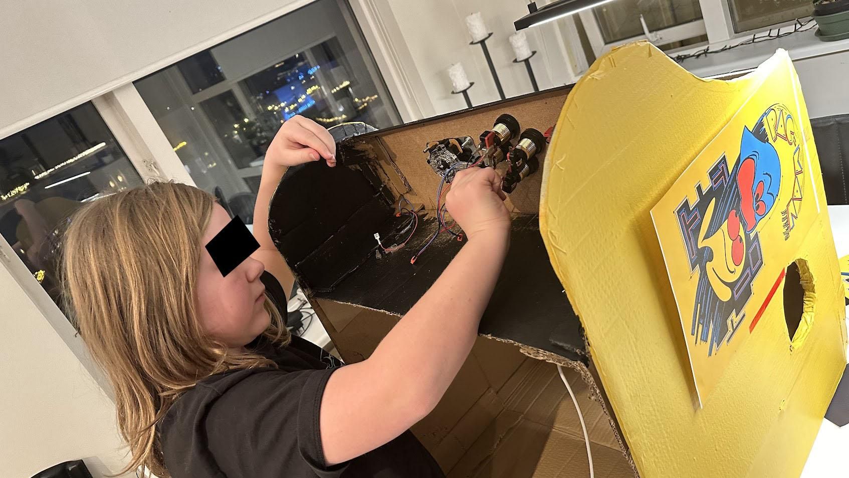 Instructable Arcade Costume! : 4 Steps (with Pictures) - Instructables