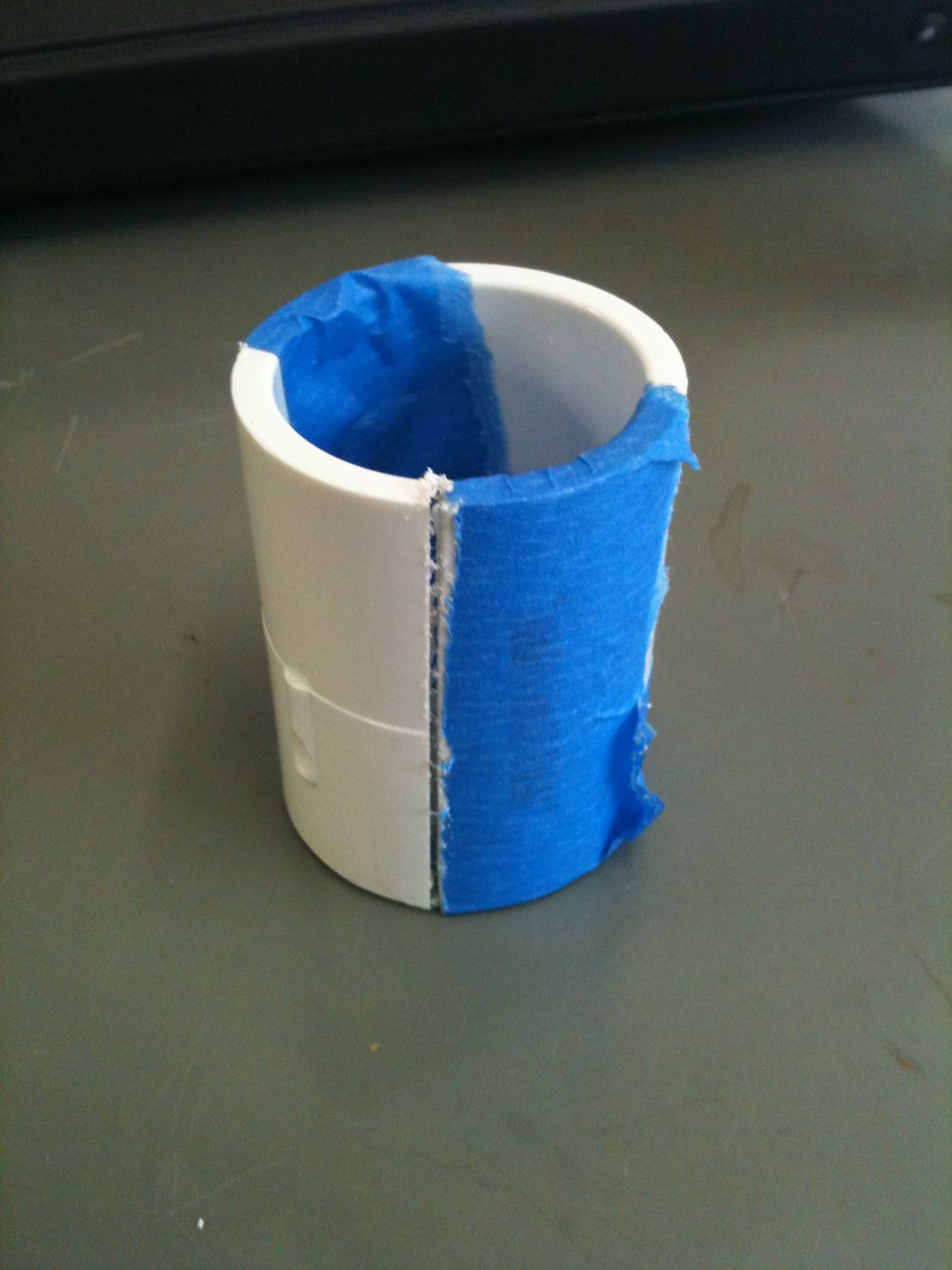 Clip-in Holder for Round Objects. : 5 Steps - Instructables