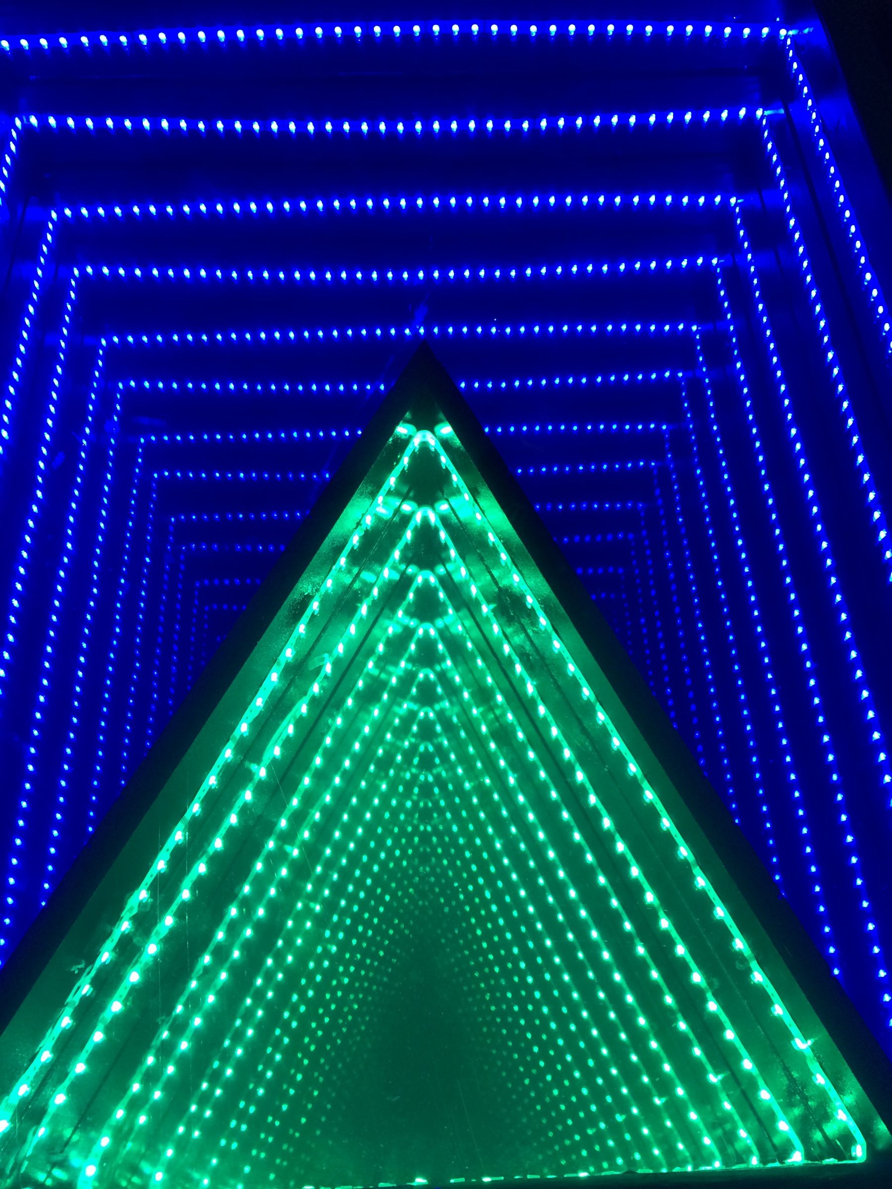 Infinity Pong Table V2 : 11 Steps - Instructables