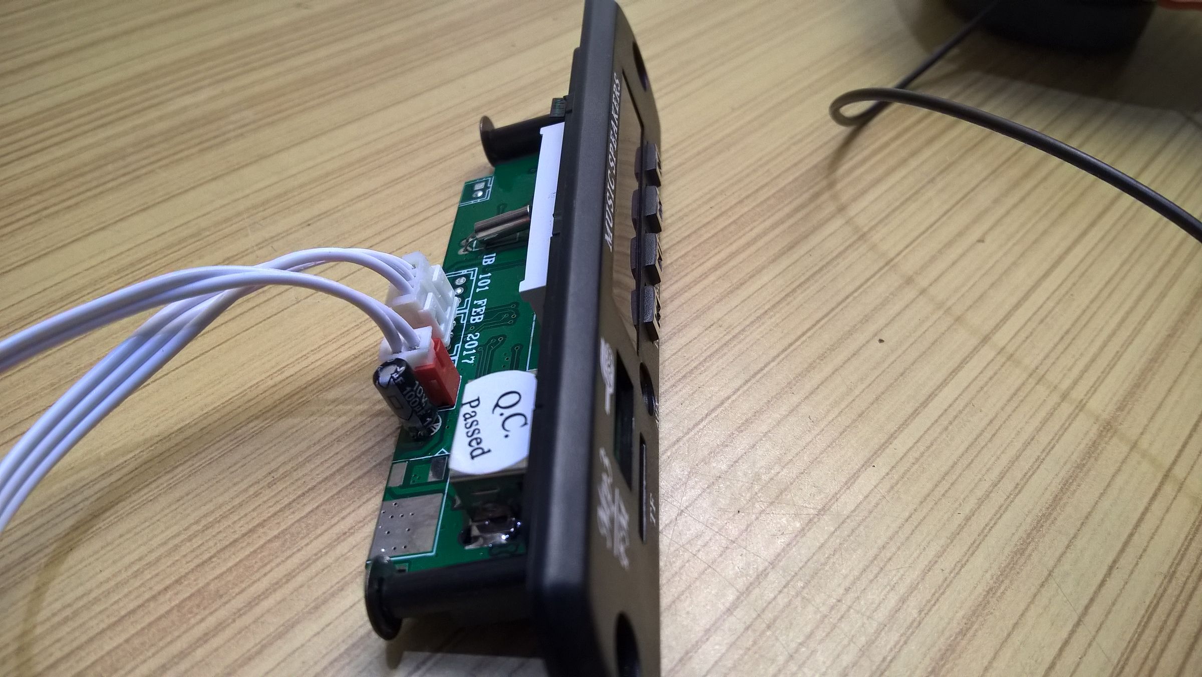 Make Your Own Cheap Portable MP3 Player (Bluetooth, USB, AUX, SD Card ...