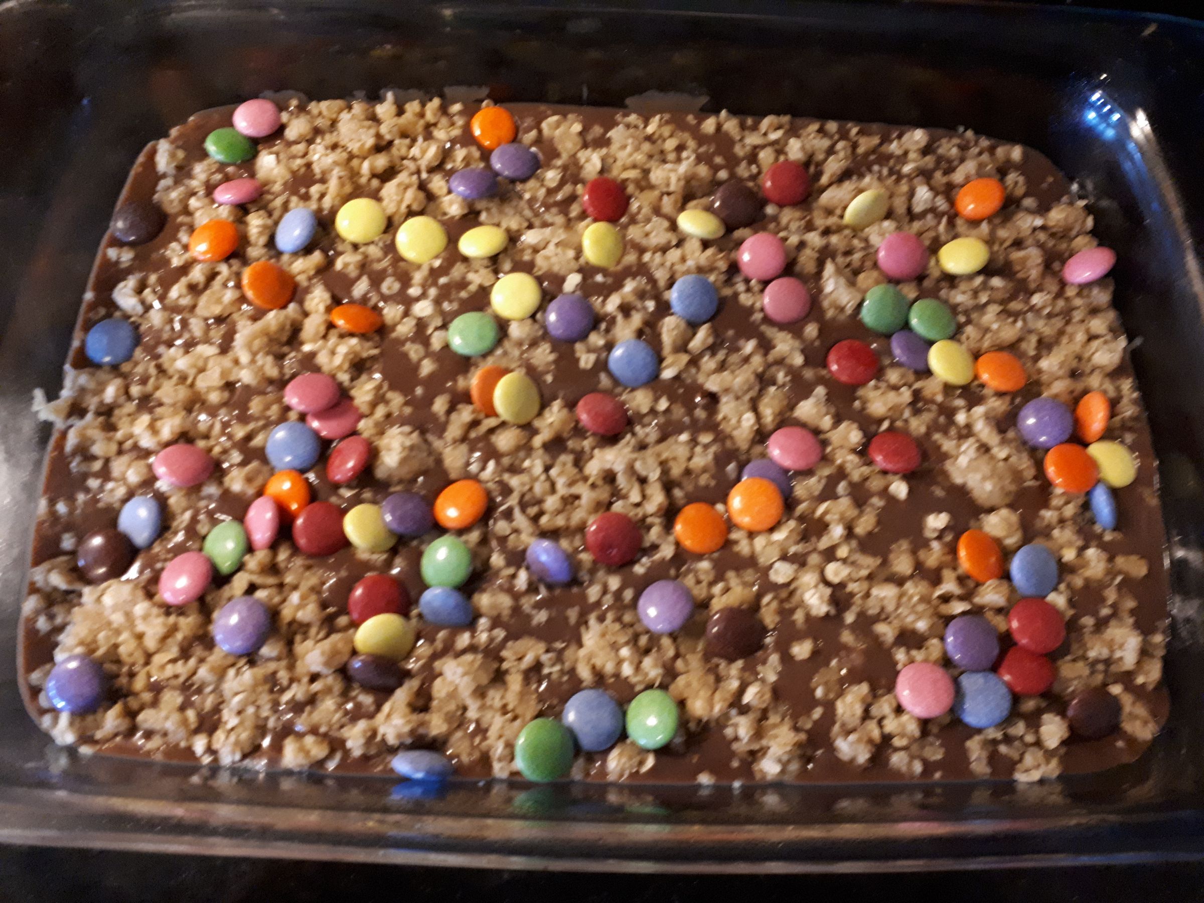 Smartie Fudge Filled Bars : 6 Steps (with Pictures) - Instructables