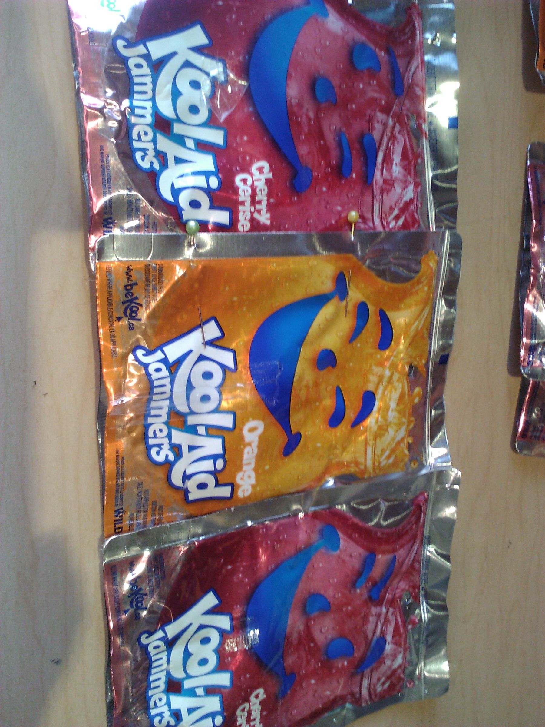 How to Make a Kool-aid Bag and Wallet : 9 Steps - Instructables