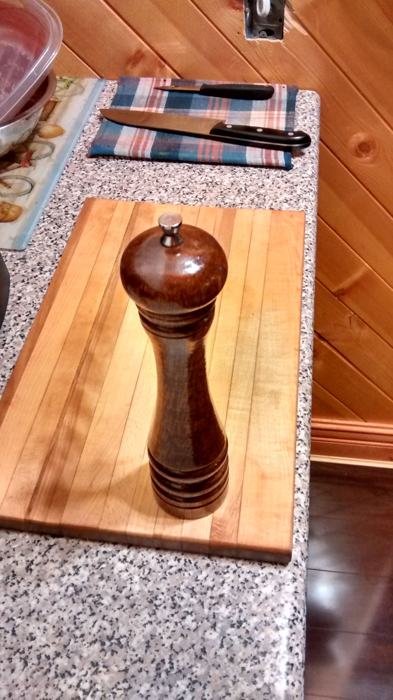 Pepper Grinder Restoration : 3 Steps - Instructables