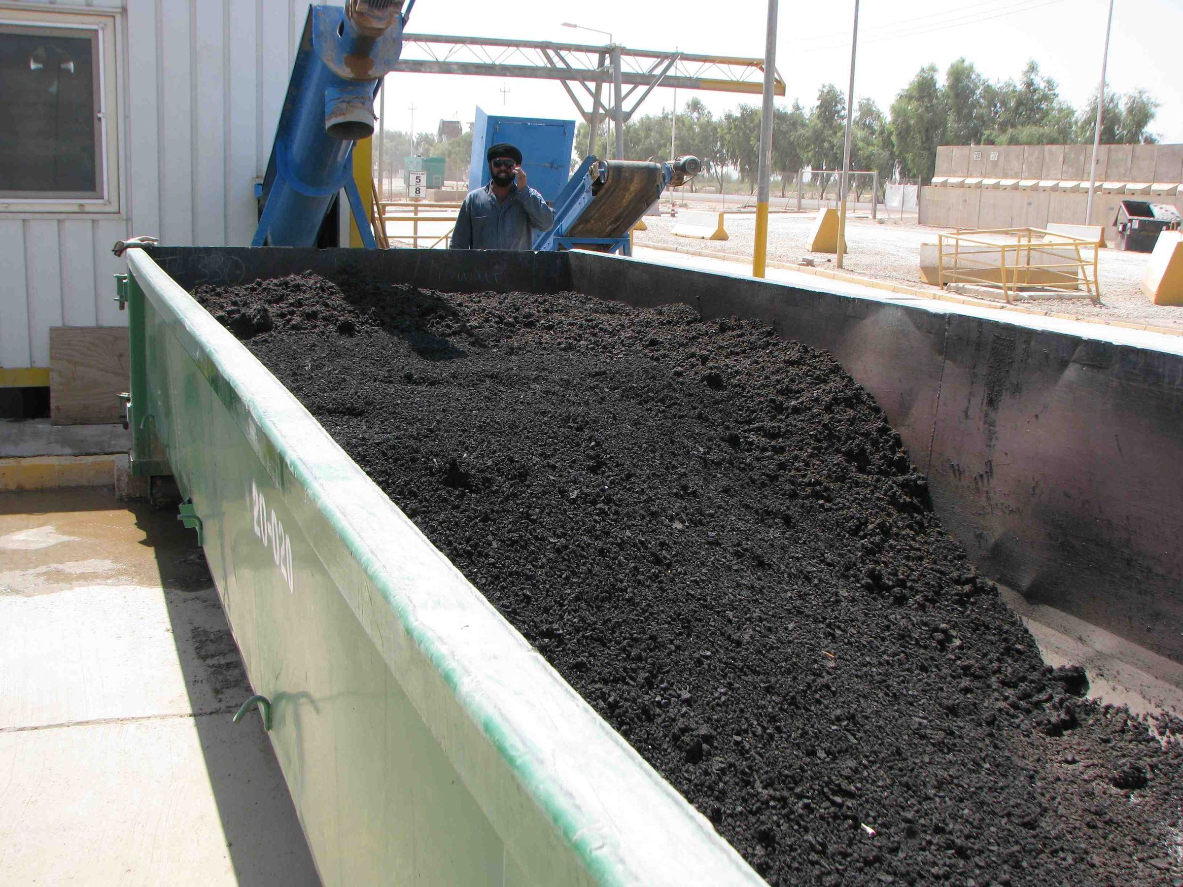 How to Grow Flowers on a Military Base in Iraq : 3 Steps (with Pictures ...