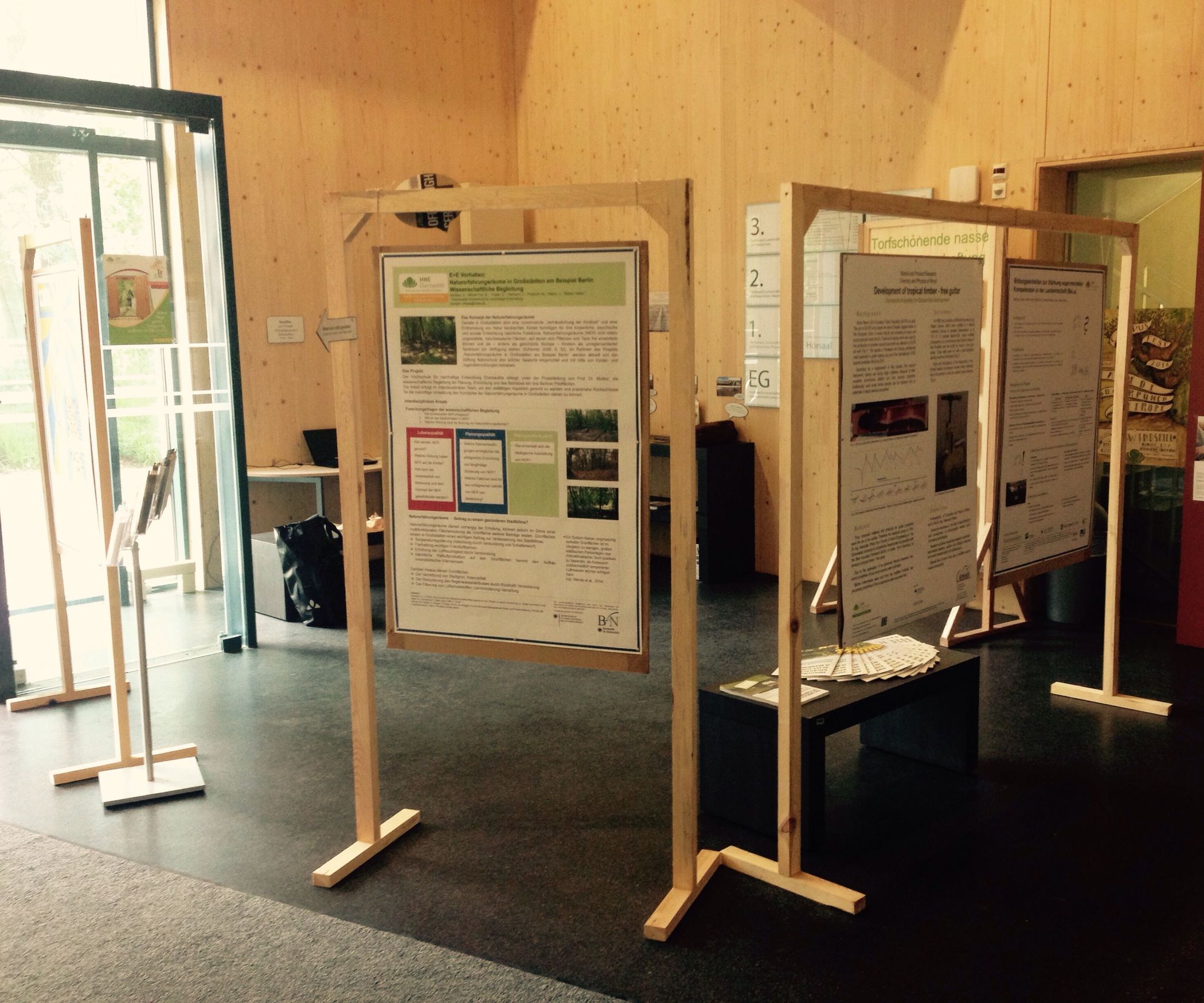 Build Reusable Scientific Exhibition Displays With Roof Battens // WOOD ...