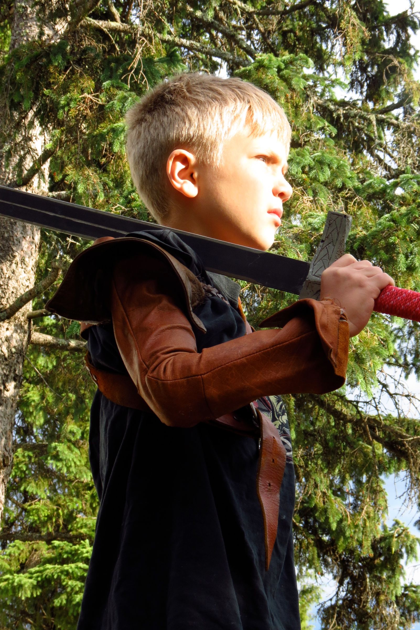 Leather Play Clothes for a Tough Kid (Bran Stark Sleeves) : 3 Steps ...