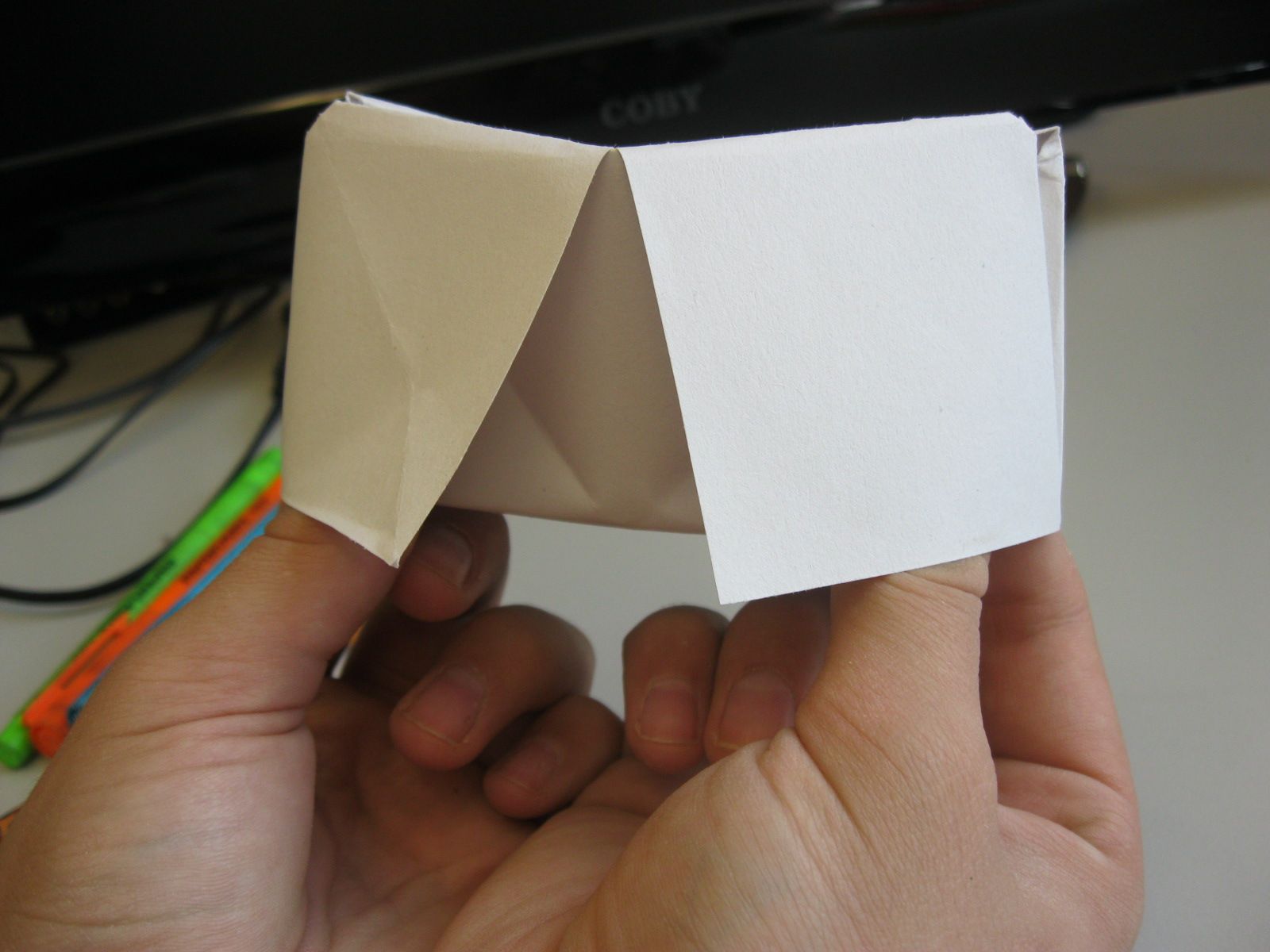 How to Make a Cootie Catcher : 9 Steps (with Pictures) - Instructables
